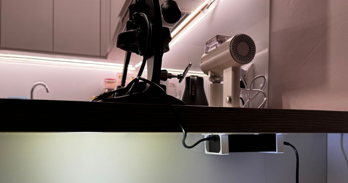 Flair 58 power brick mount by Arkadiusz Kruszyński | Download free STL ...