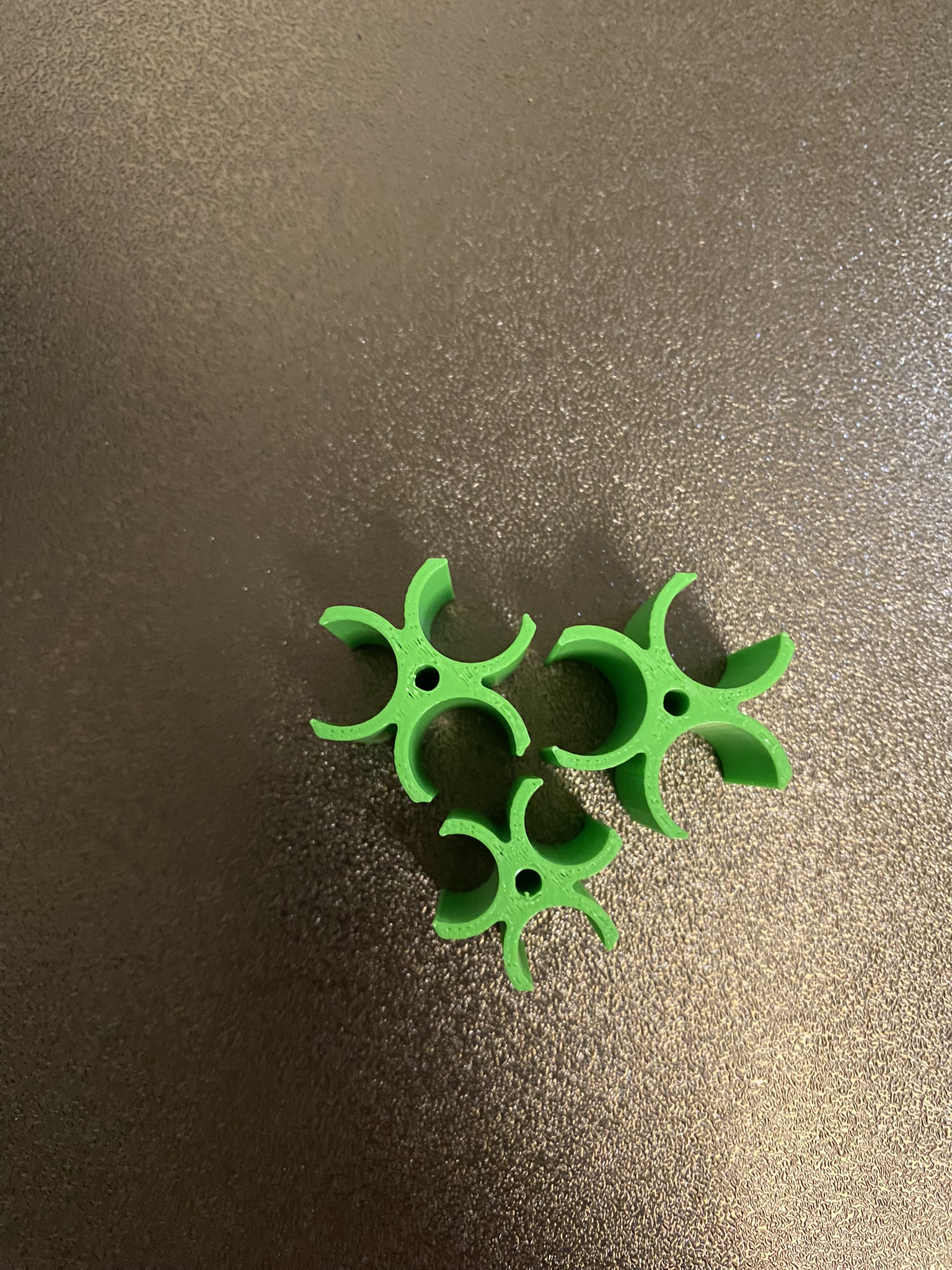 3 round cartridge holder by WalkOnWater3D | Download free STL model ...