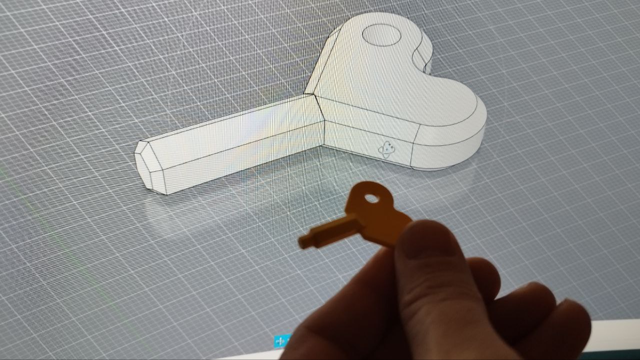 SAUTER manual key by SQ9MDD | Download free STL model | Printables.com