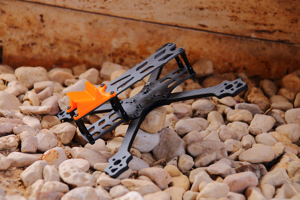 Avis 5, Gopro Hero 7, central strap mount by Eddi Maevski | Download ...