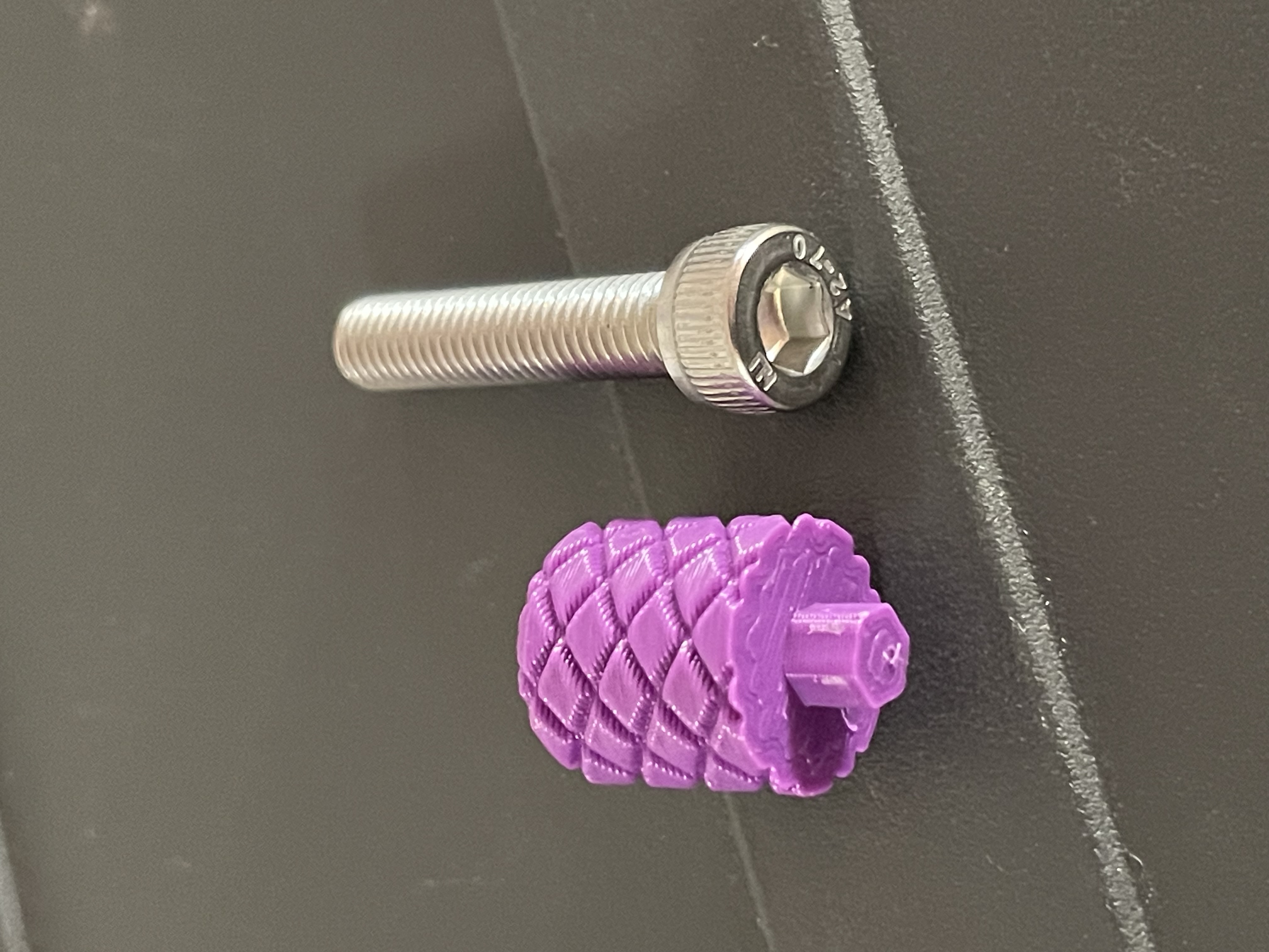 Thumb screw knob for M5 bolt by olekhal | Download free STL model ...