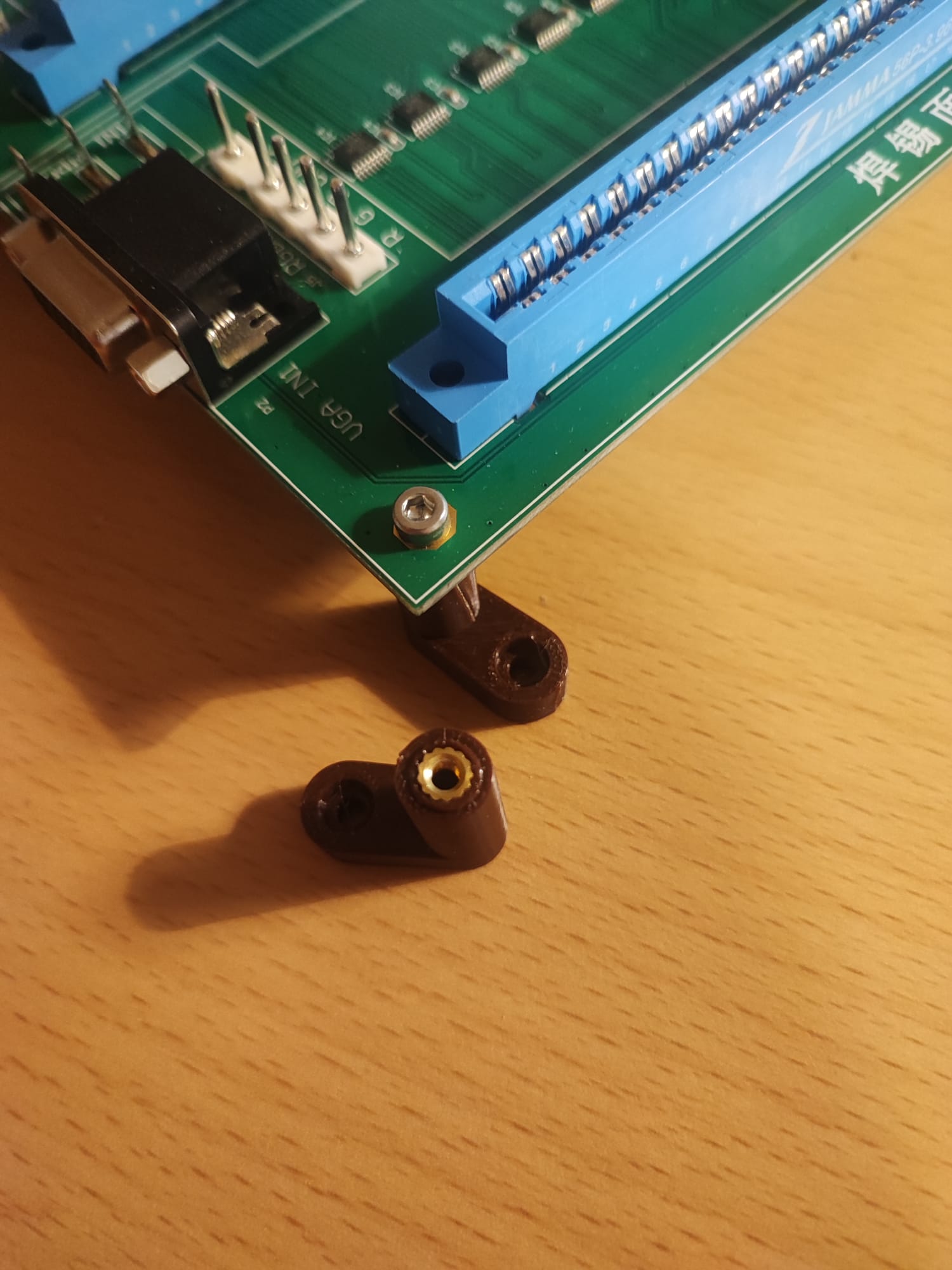 Arcade PCB Feet Risers By Silver Surfer234 Download Free STL Model arcade-pcb-feet-risers-by-silver-surfer234-download-free-stl-model