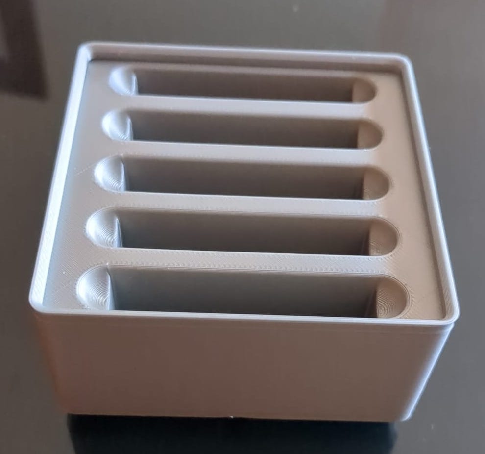 Gridfinity holder for protoboards by Carles Fernandez | Download free ...