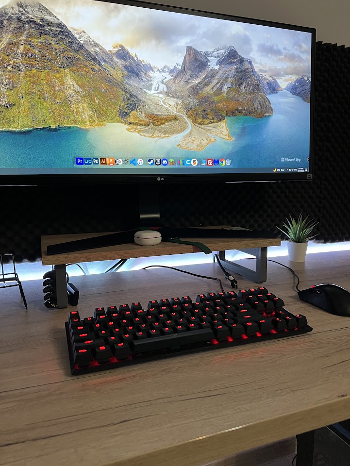 Simple feet for a simple monitor stand by Theo from Tinkering with ...