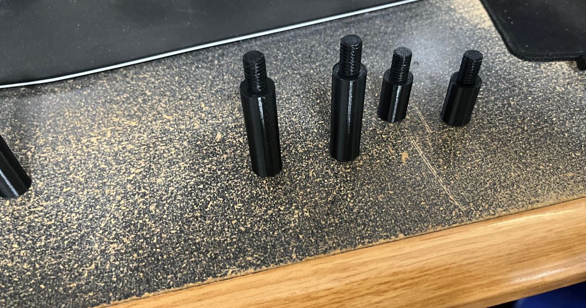 Extendable shelf feet/supports by bmccarthy321 | Download free STL ...