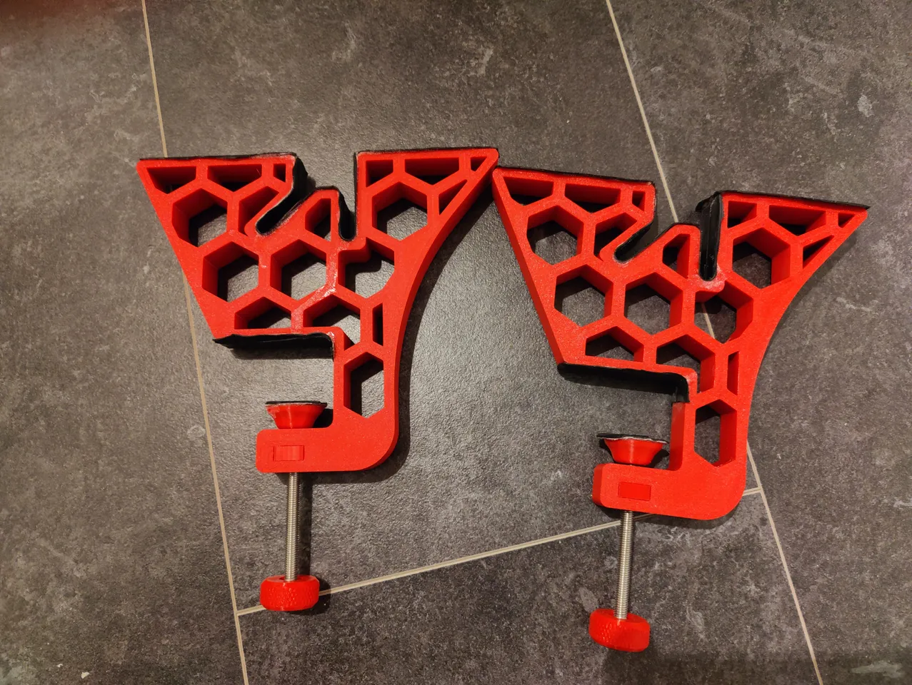 Snowboard Tuning Stand for M8 Bolt by Gekko09 | Download free STL model ...