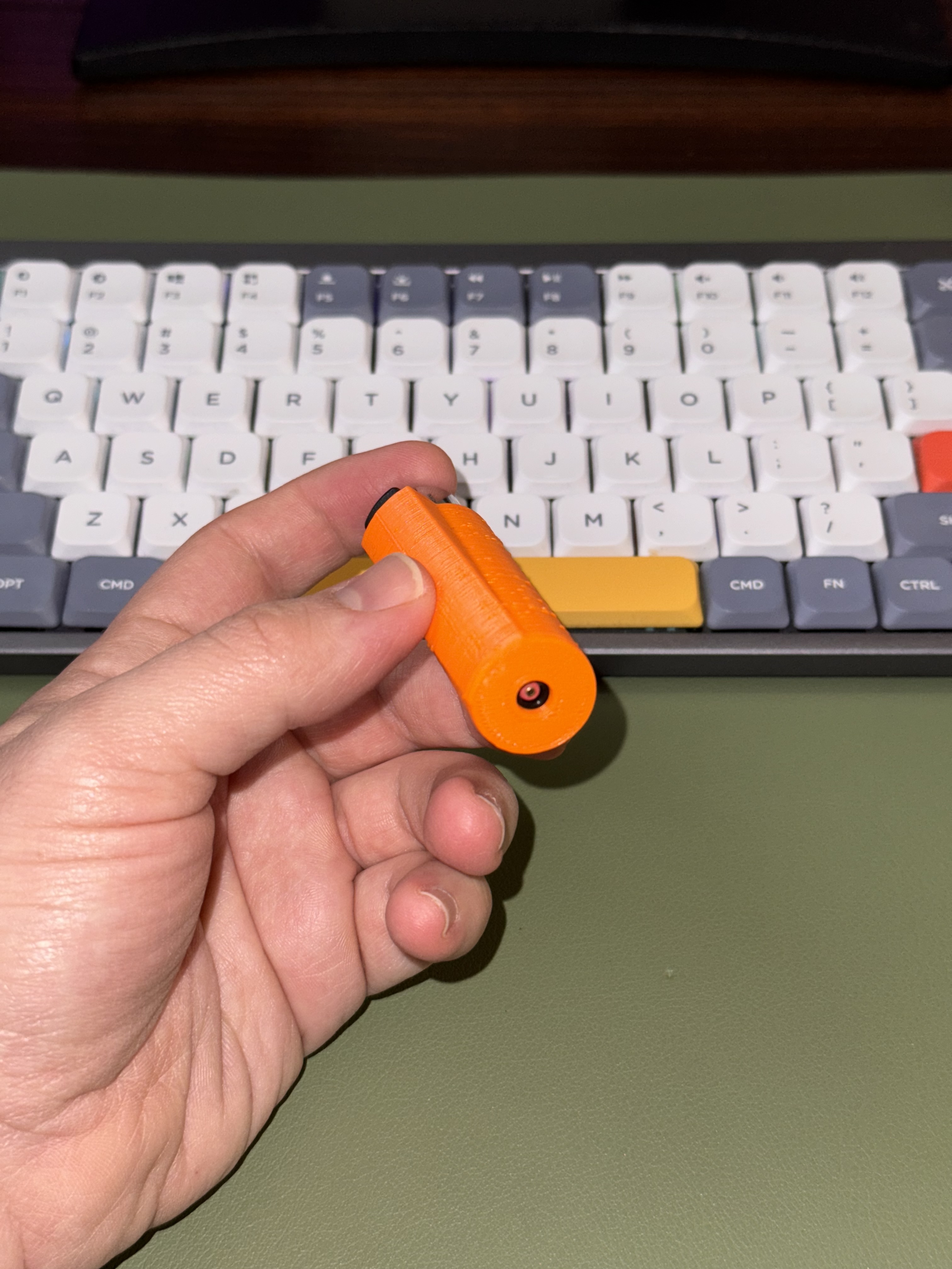 Clipper Case with refill hole by gregbarbosa | Download free STL model ...