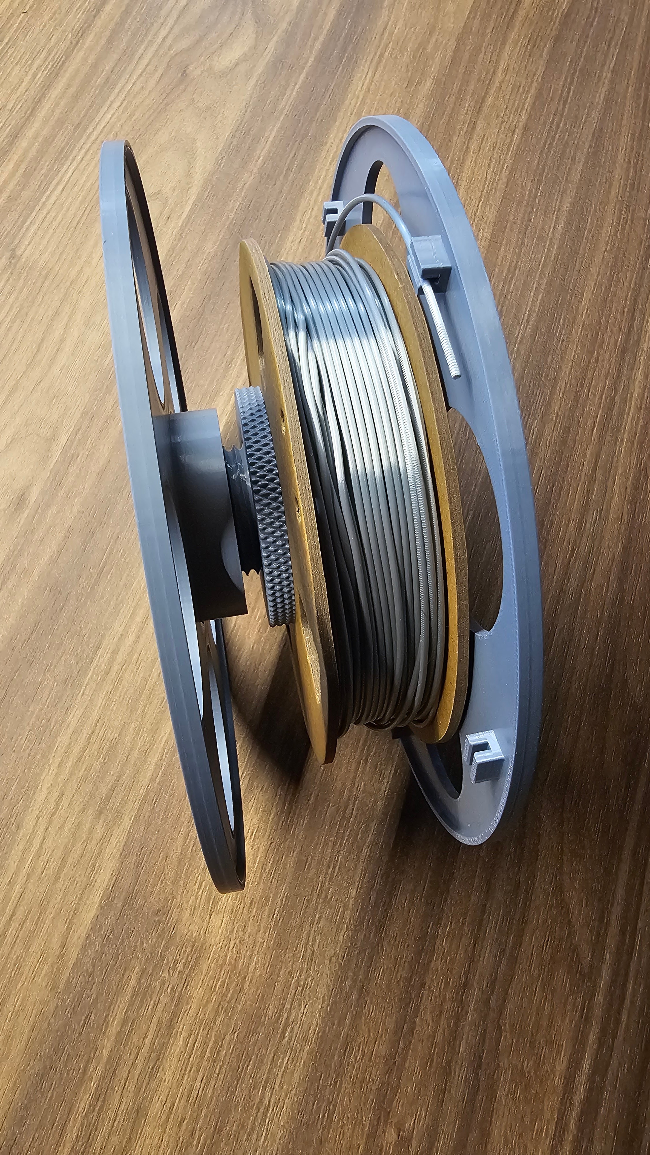 Universal Mini Spool Adapter (Bambu AMS) by Eccodyne | Download free ...