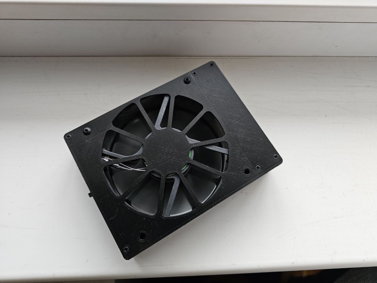 Battery powered 92mm PC Cooler by Dr. Failov | Download free STL model ...