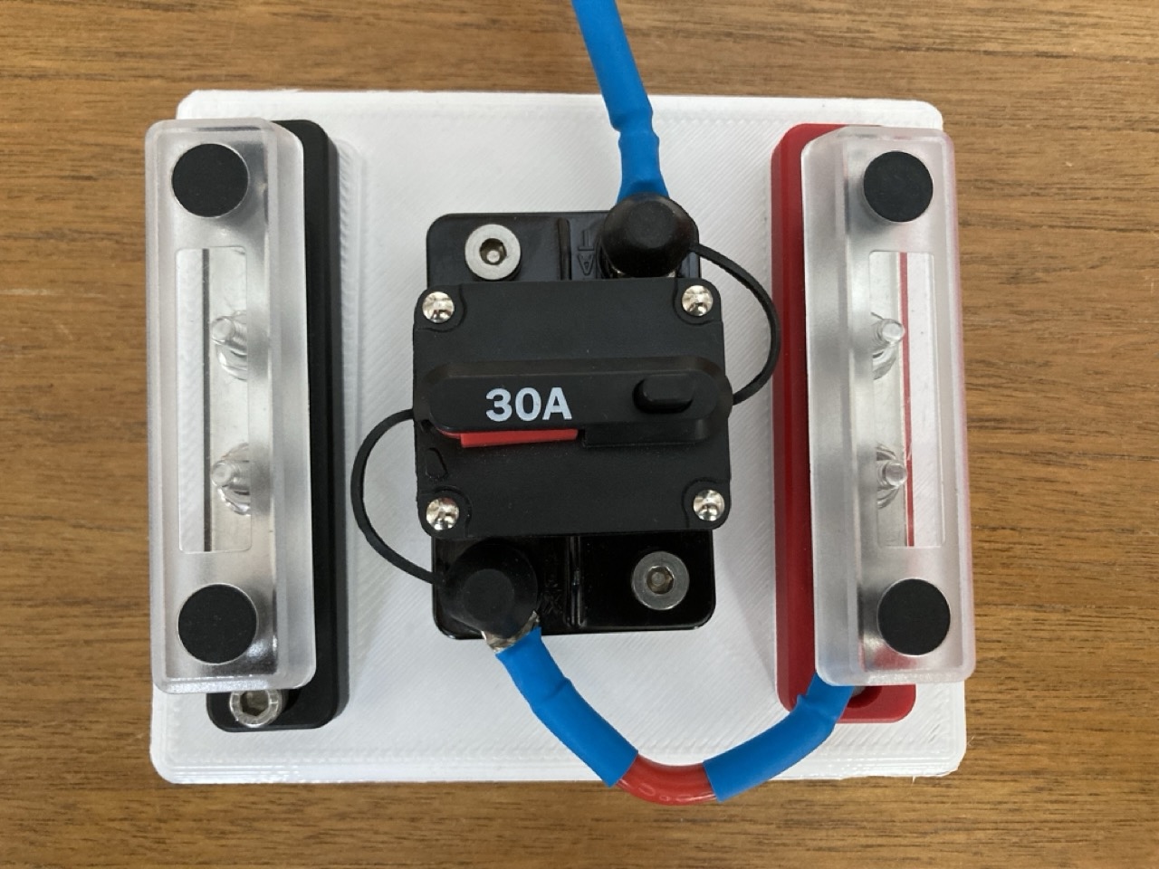 Fuse and Busbar holder by Niels | Download free STL model | Printables.com