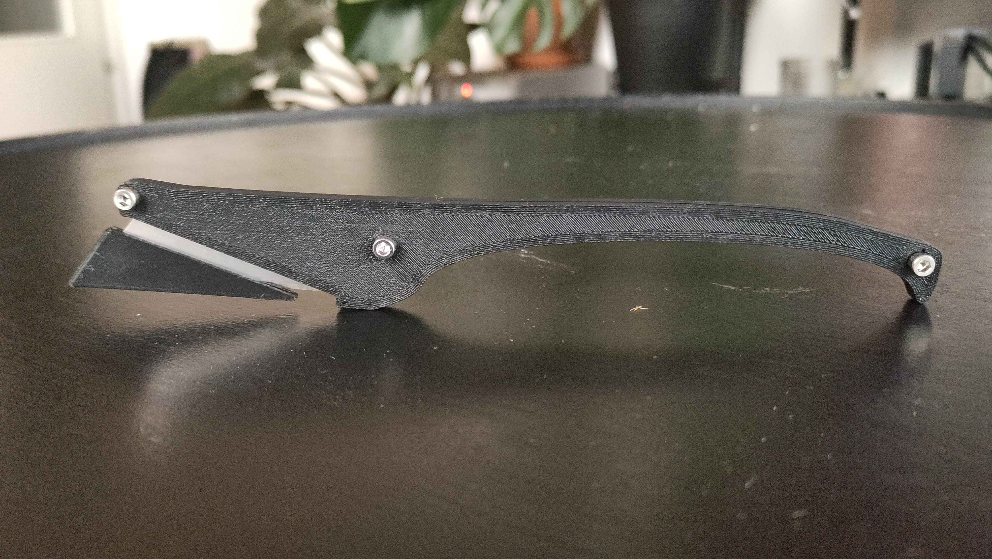 Precision Utility Knife - Trapezoid Razor Blades by KrisK | Download ...