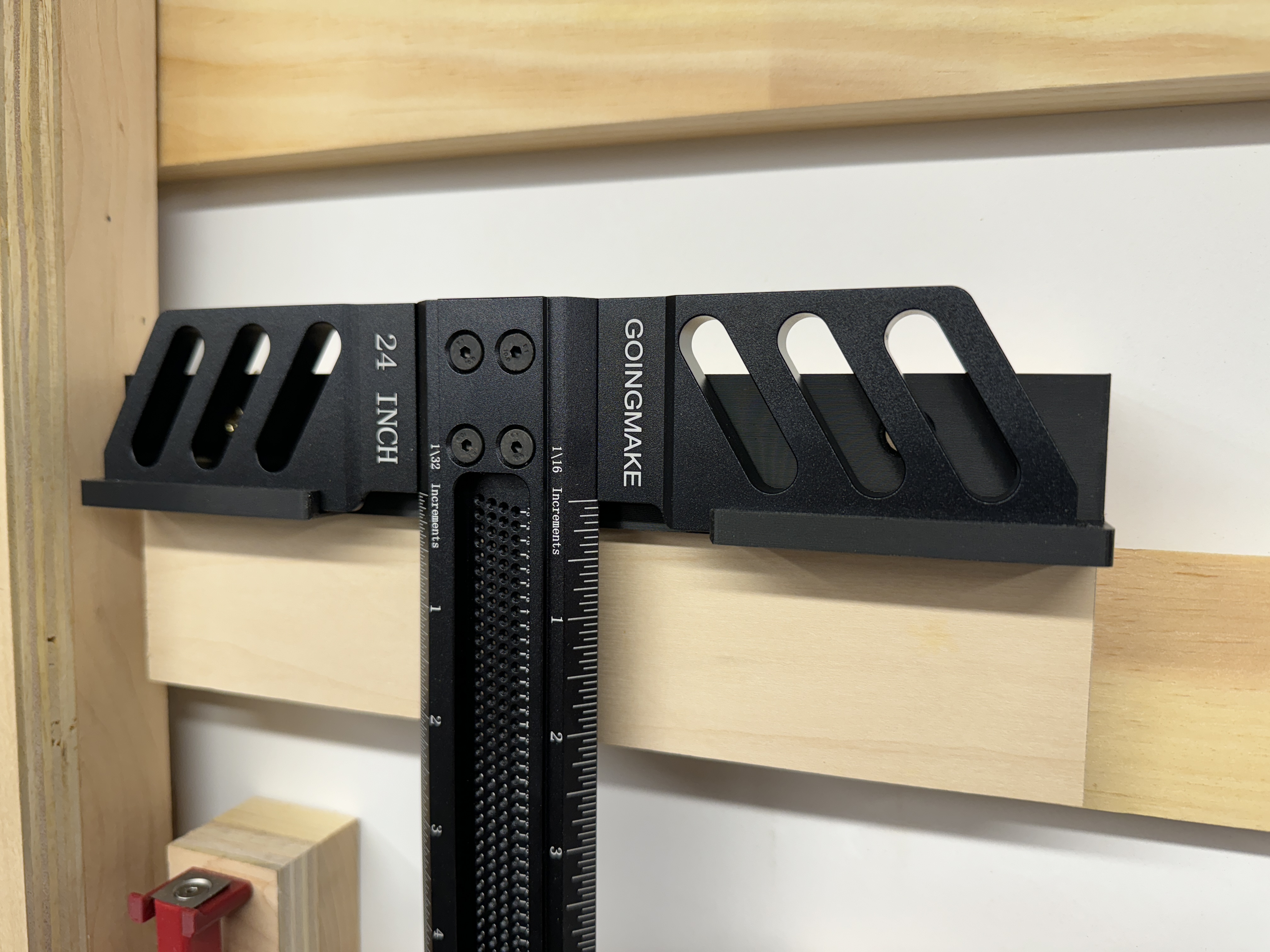 Goingmake 24 Inch T-Square Wall Mount by Vincent | Download free STL ...
