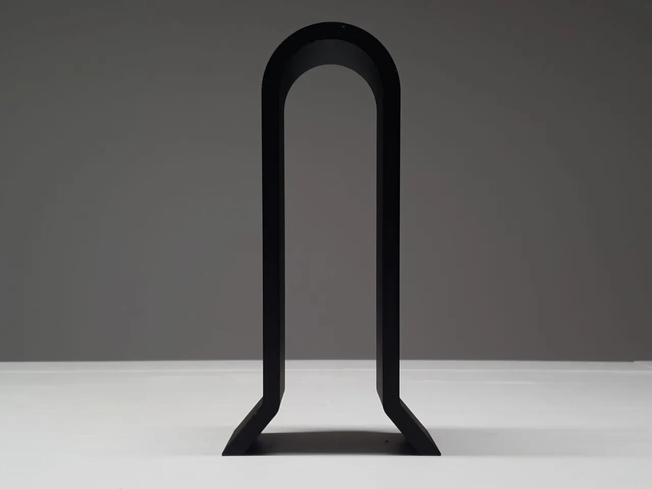 Headphone Holder Stand by Sabre Design | Download free STL model ...
