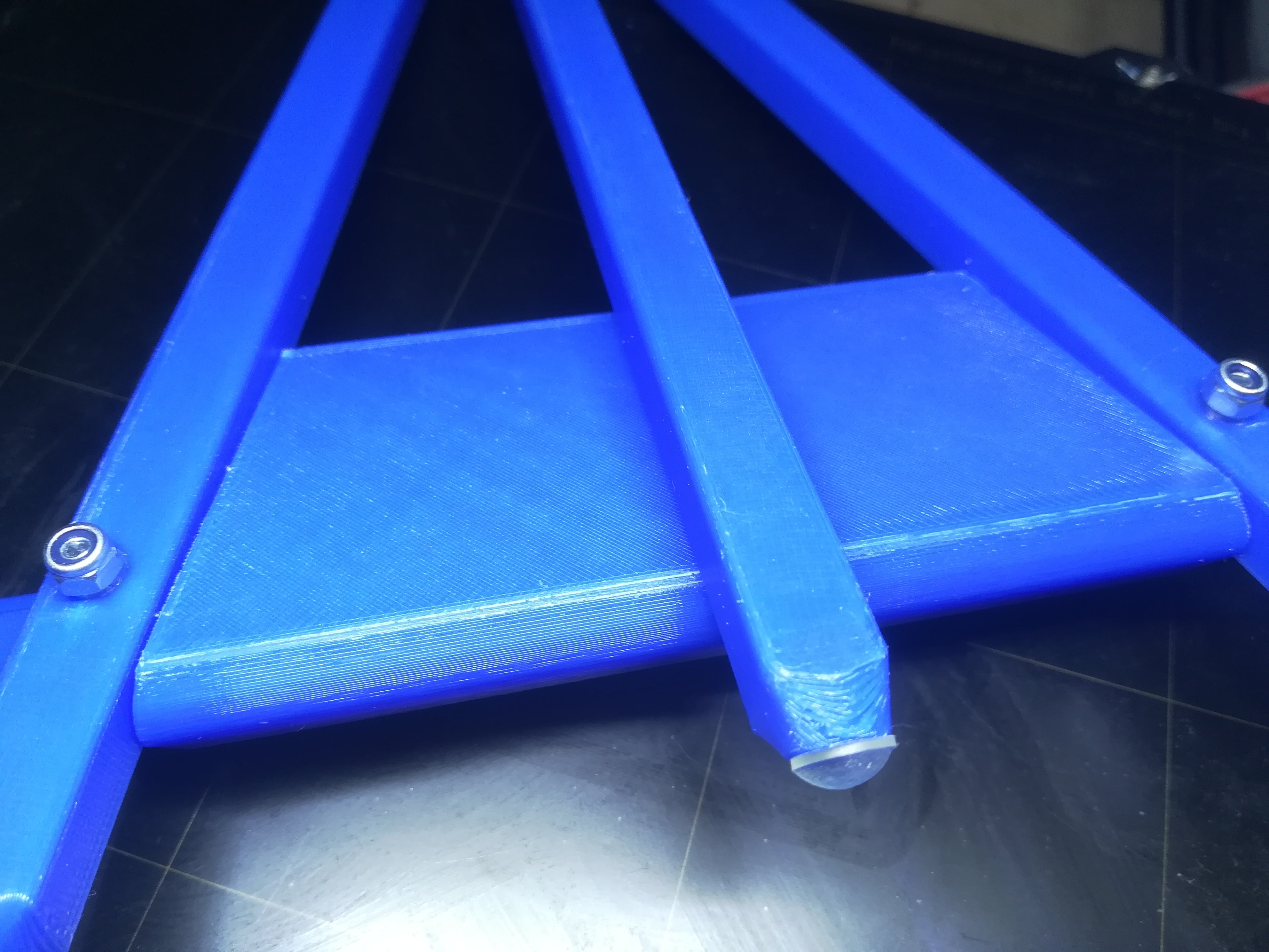 Desktop Mini Easel by artsef | Download free STL model | Printables.com