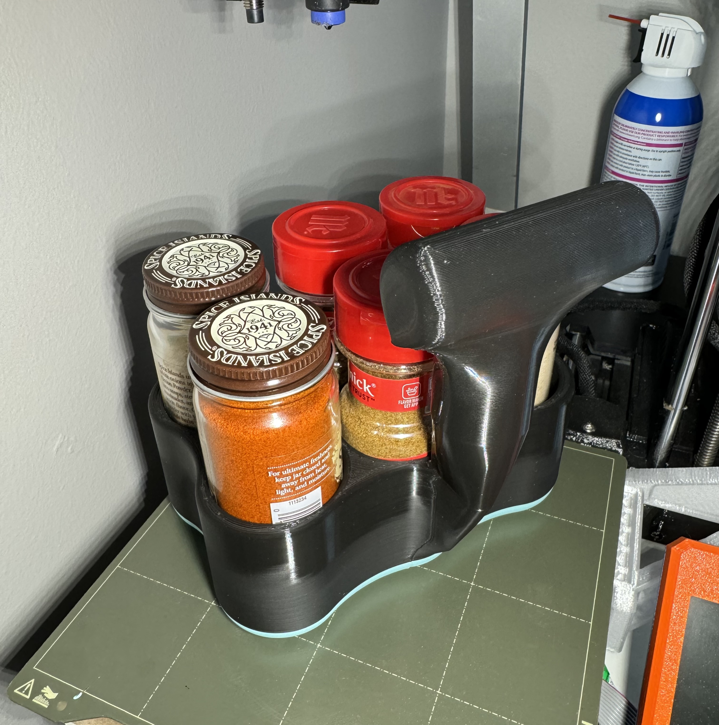 Spice Rack with Handle by Random Letter | Download free STL model ...