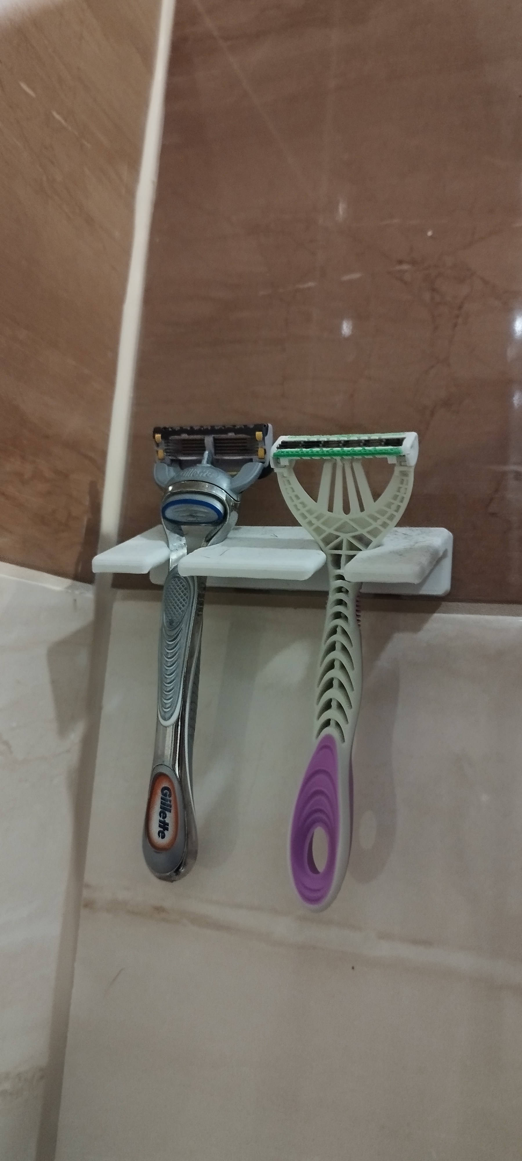 rezor blade wall holder by jancikoas15 | Download free STL model ...