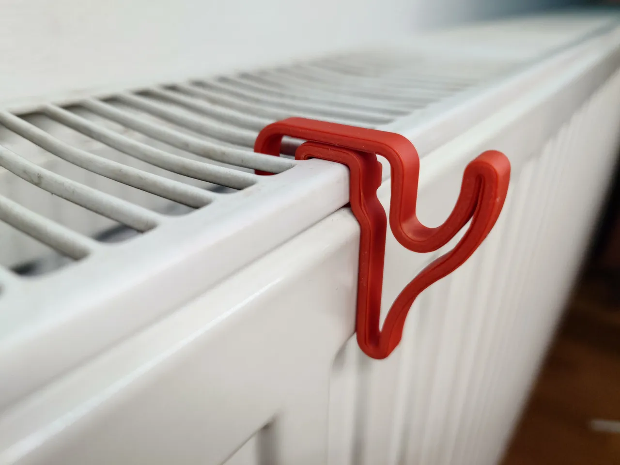 Simplest radiator hook / hanger by TigFur | Download free STL model ...