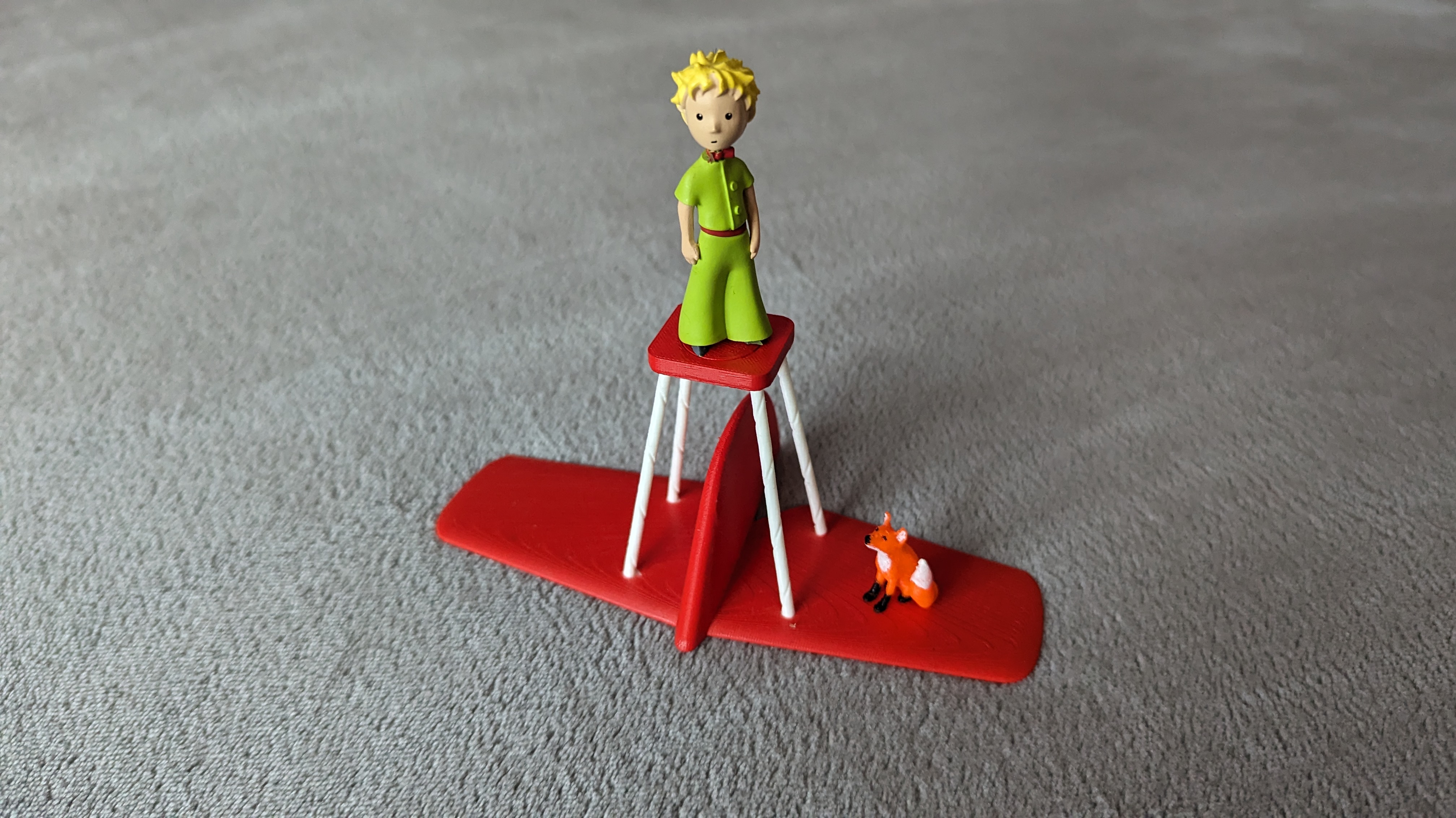 Little Prince alternative stand (Le Petit Prince, Malý princ) by ...