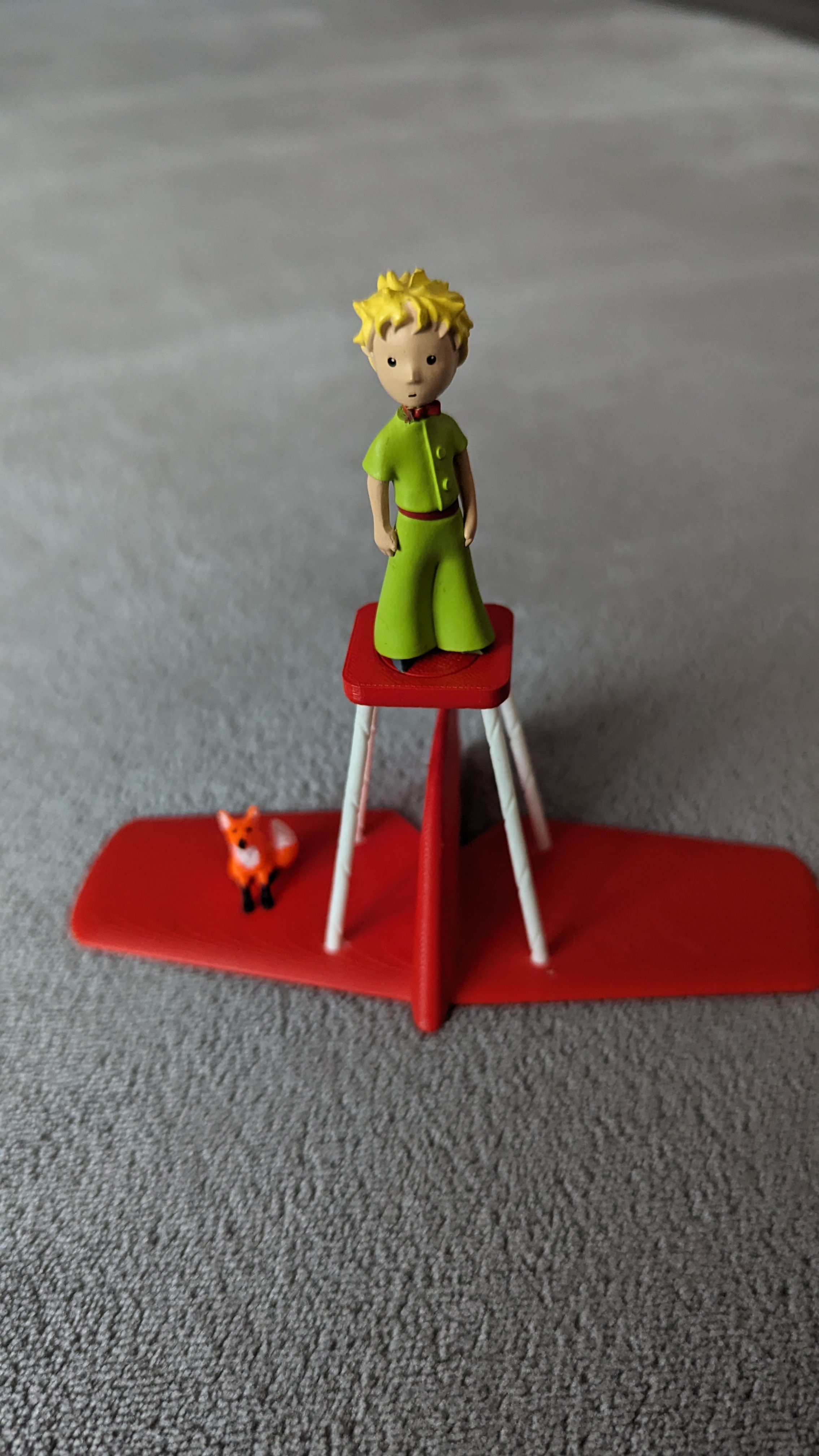Little Prince alternative stand (Le Petit Prince, Malý princ) by ...