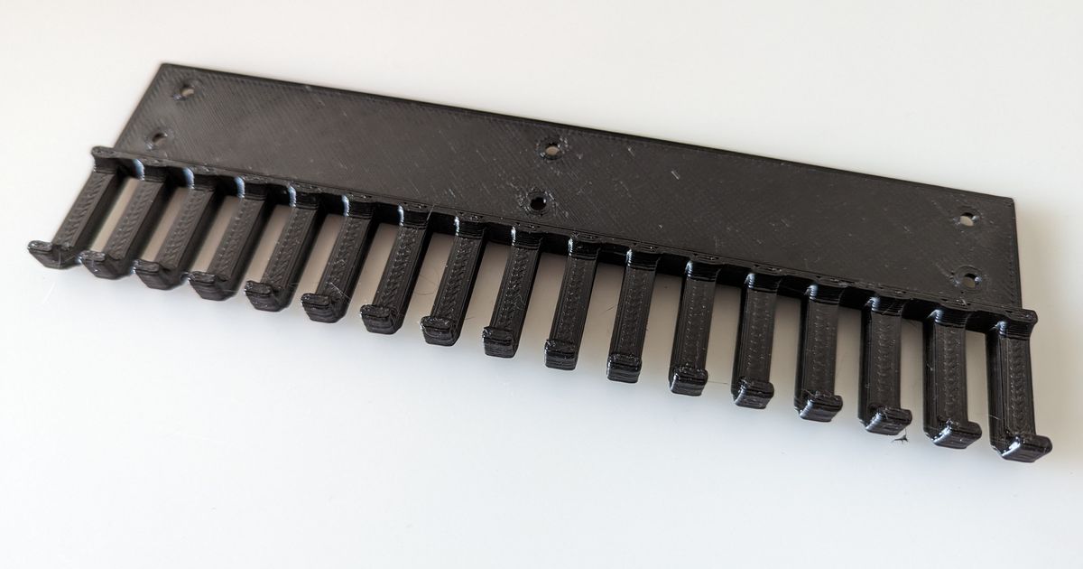 Cable Organizer / Holder by Heftie | Download free STL model ...