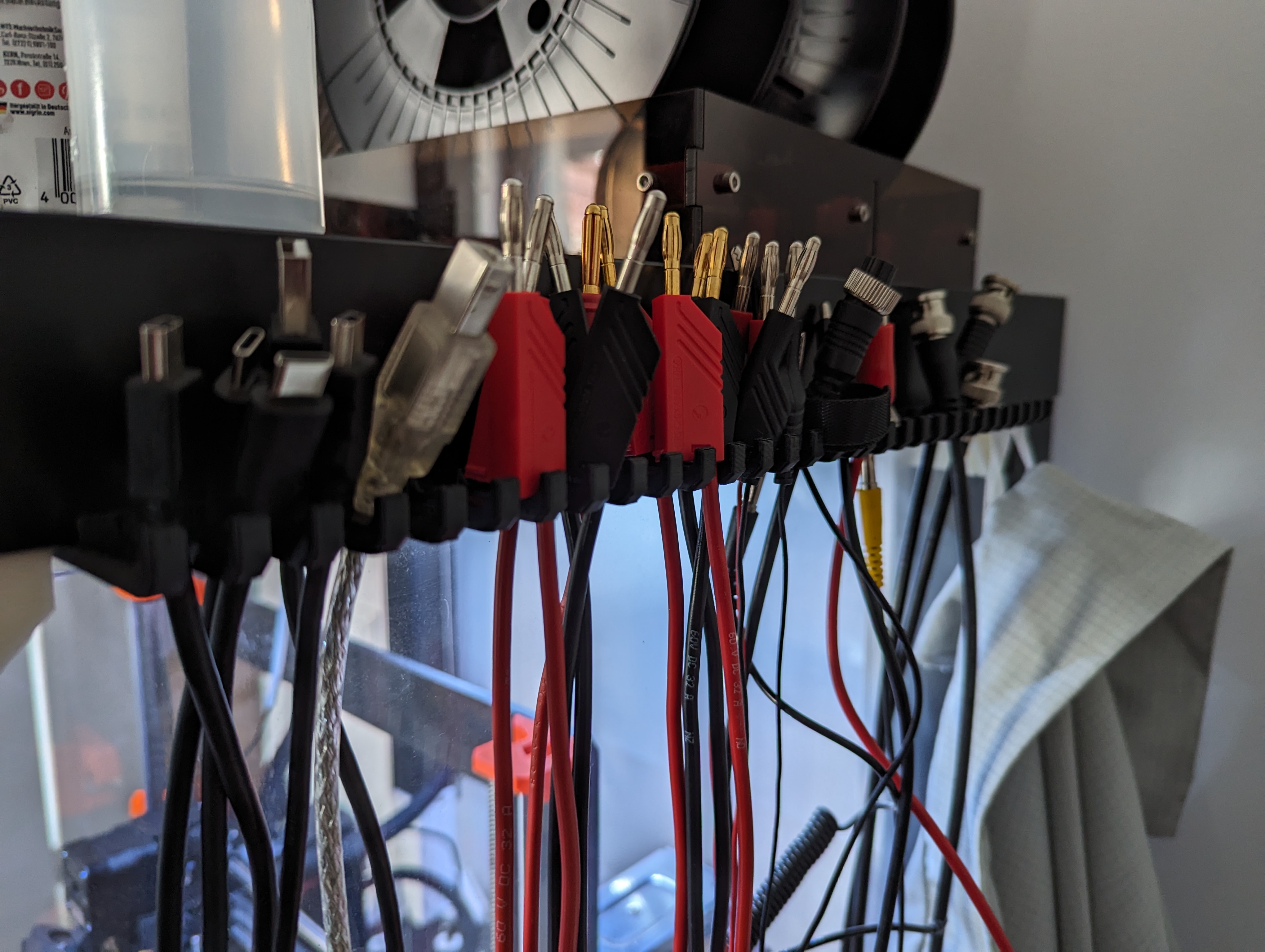 Cable Organizer / Holder by Heftie | Download free STL model ...