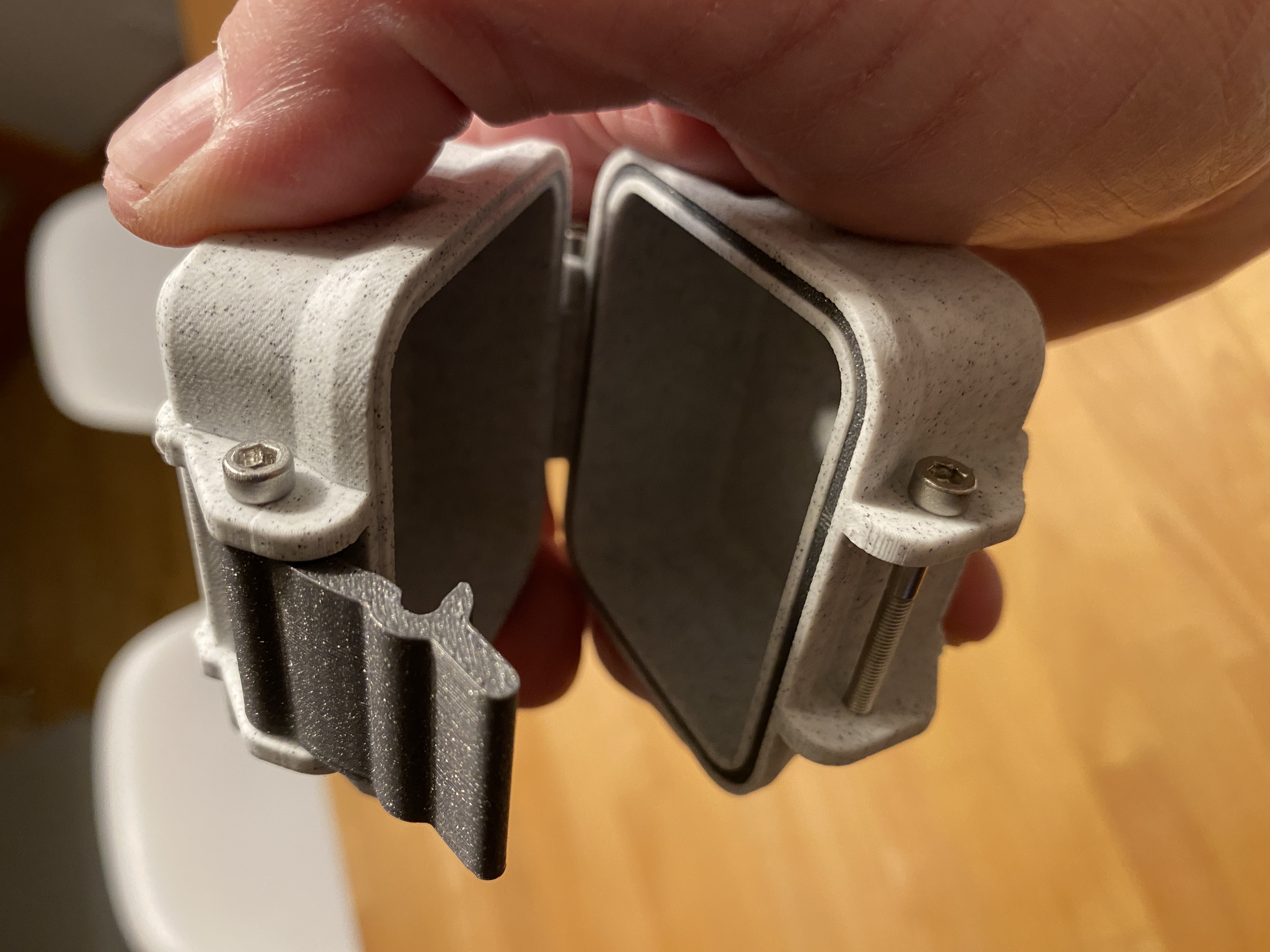 Rugged Box (Mini) por Iconic FAB | Descargar modelo STL gratuito | Printables.com