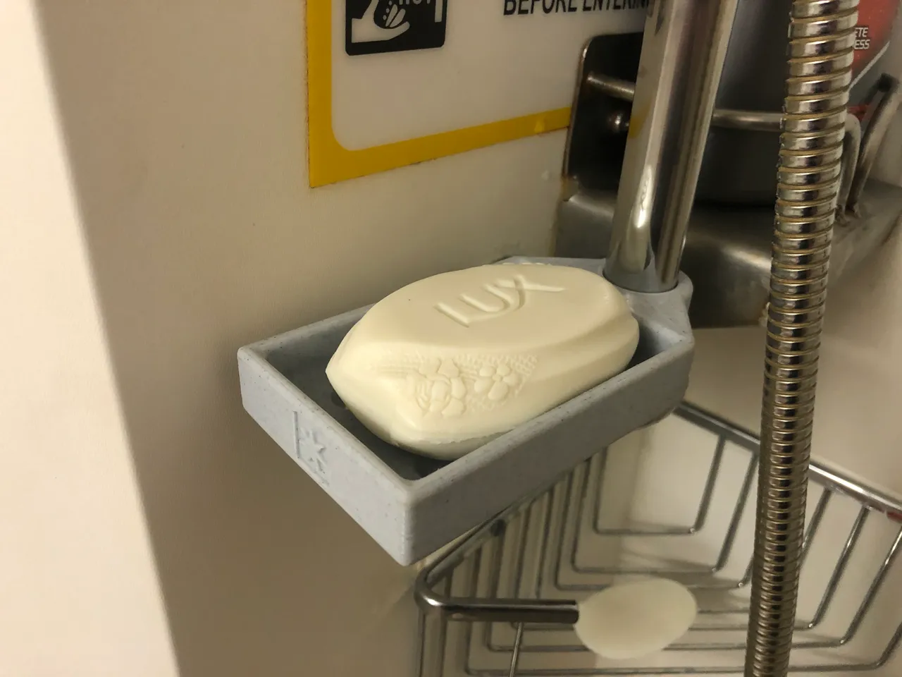Shower Rod Soap Dish by George | Download free STL model | Printables.com