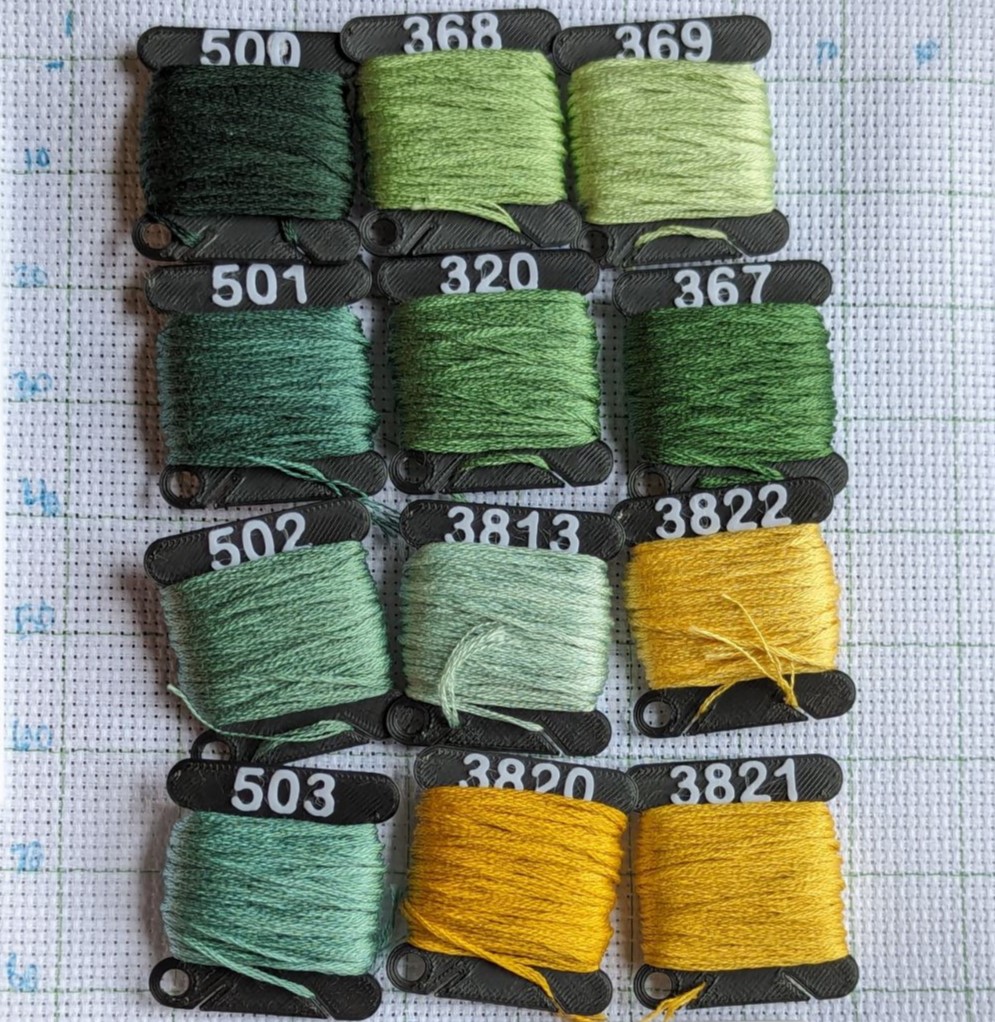 Floss Bobbins with DMC Color Labels by EmeraldFlame | Download free STL ...