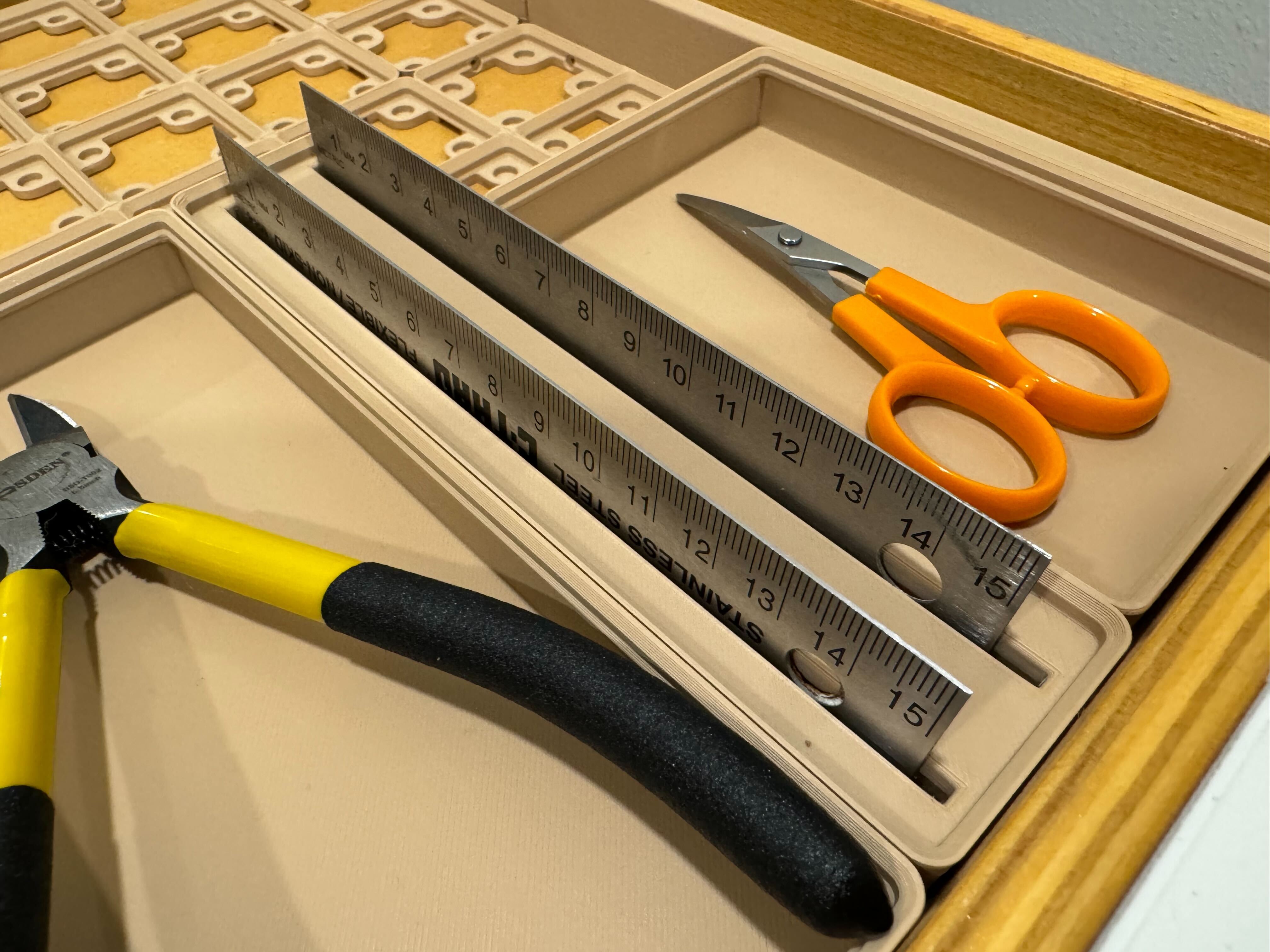 Gridfinity Double Ruler 150mm Ruler Holder 1x4x4 von Tony | Kostenloses ...