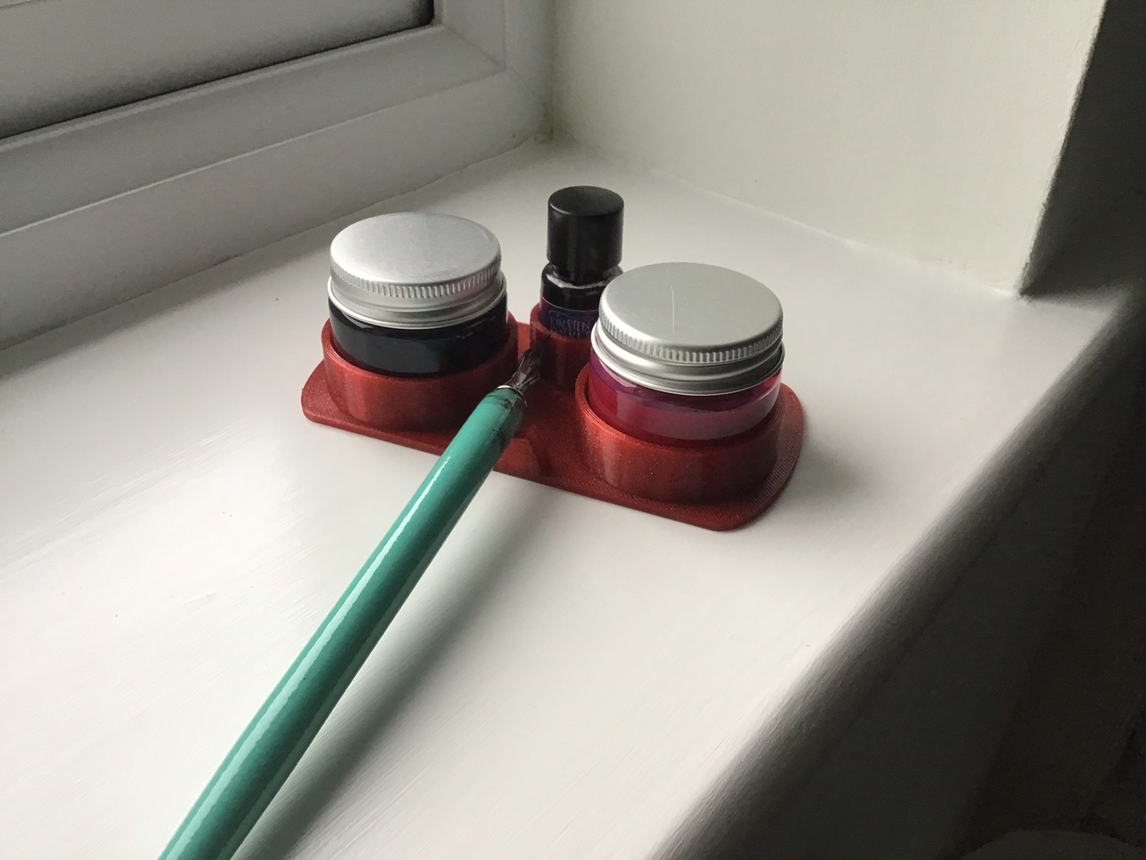 Calligraphy ink and pen stand by Fizzio55 | Download free STL model ...
