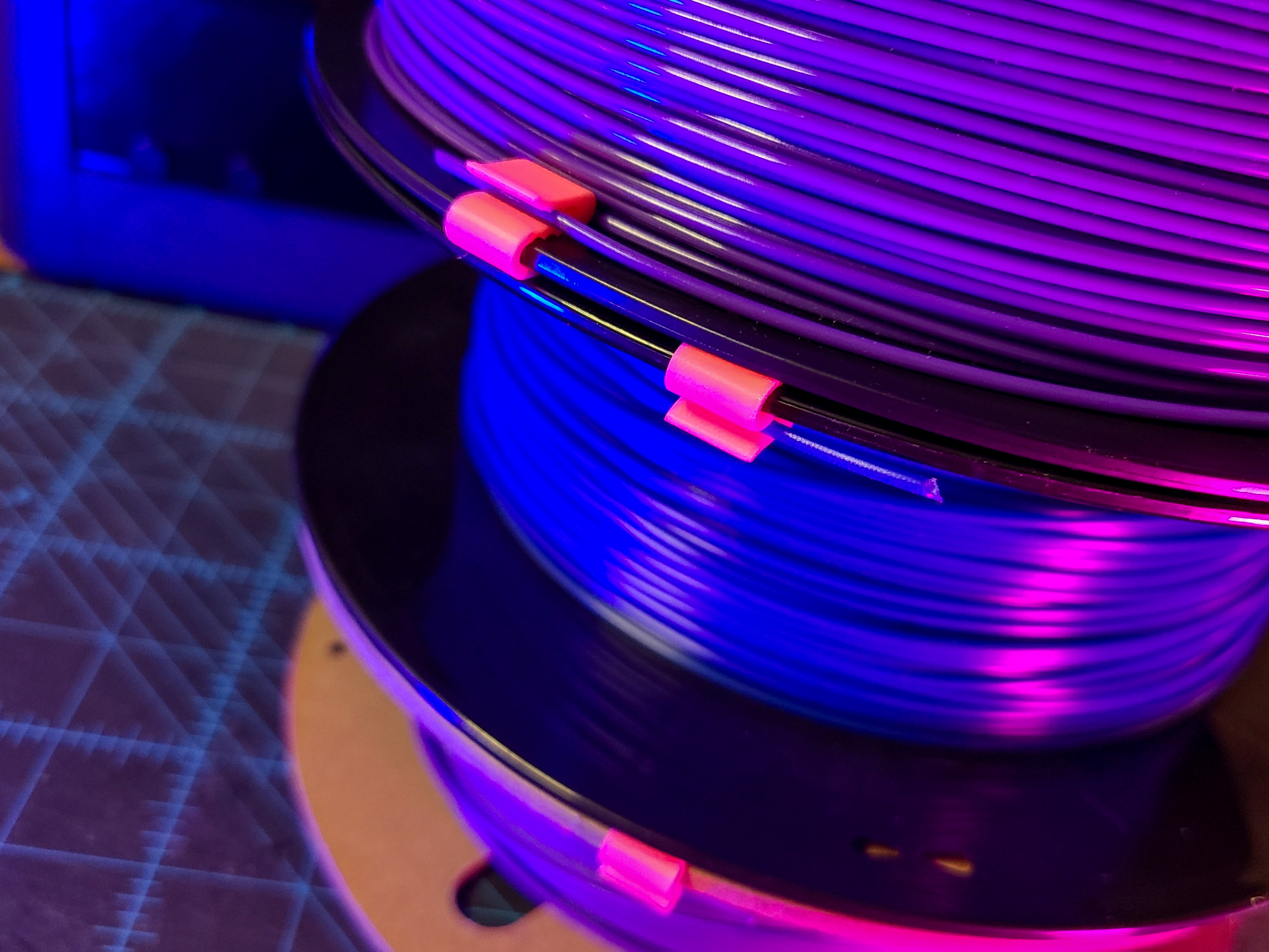 Fast and Easy Filament Clip by Ally Thunderhill | Download free STL ...
