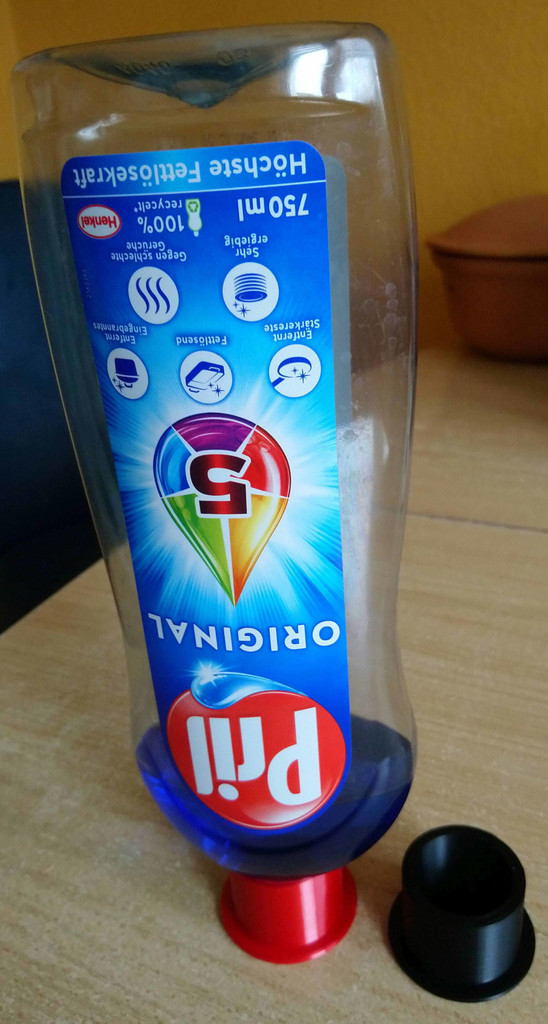Upside-down stand for dishwashing liquid (Pril) by Bauschlumpf ...