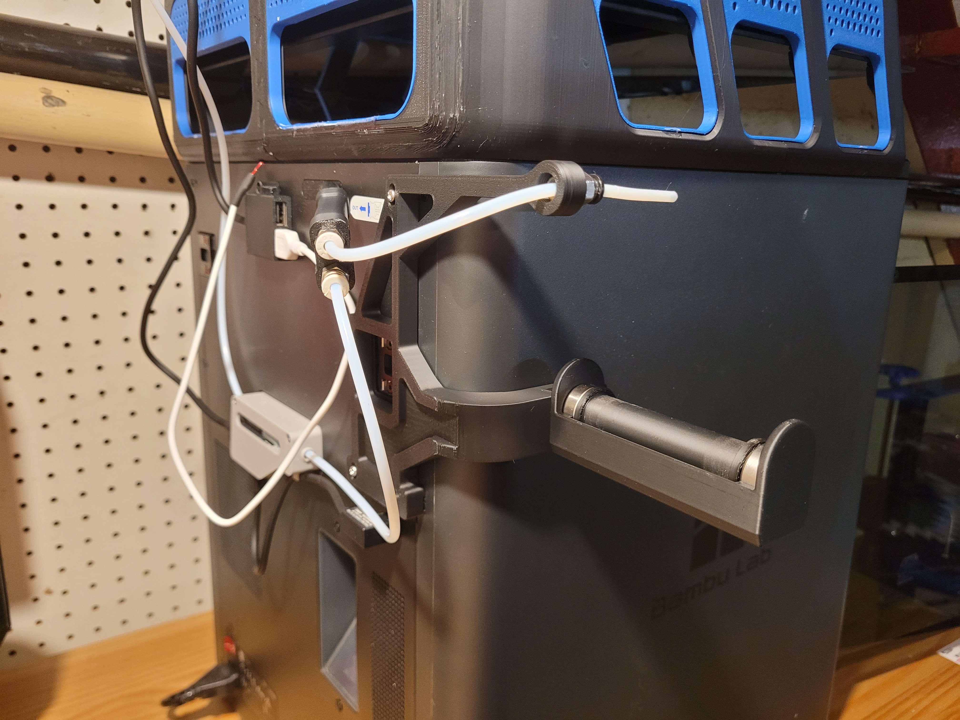 Bambu Spool Holder Remix (Filament guide and Rear Mount Combined) by ...