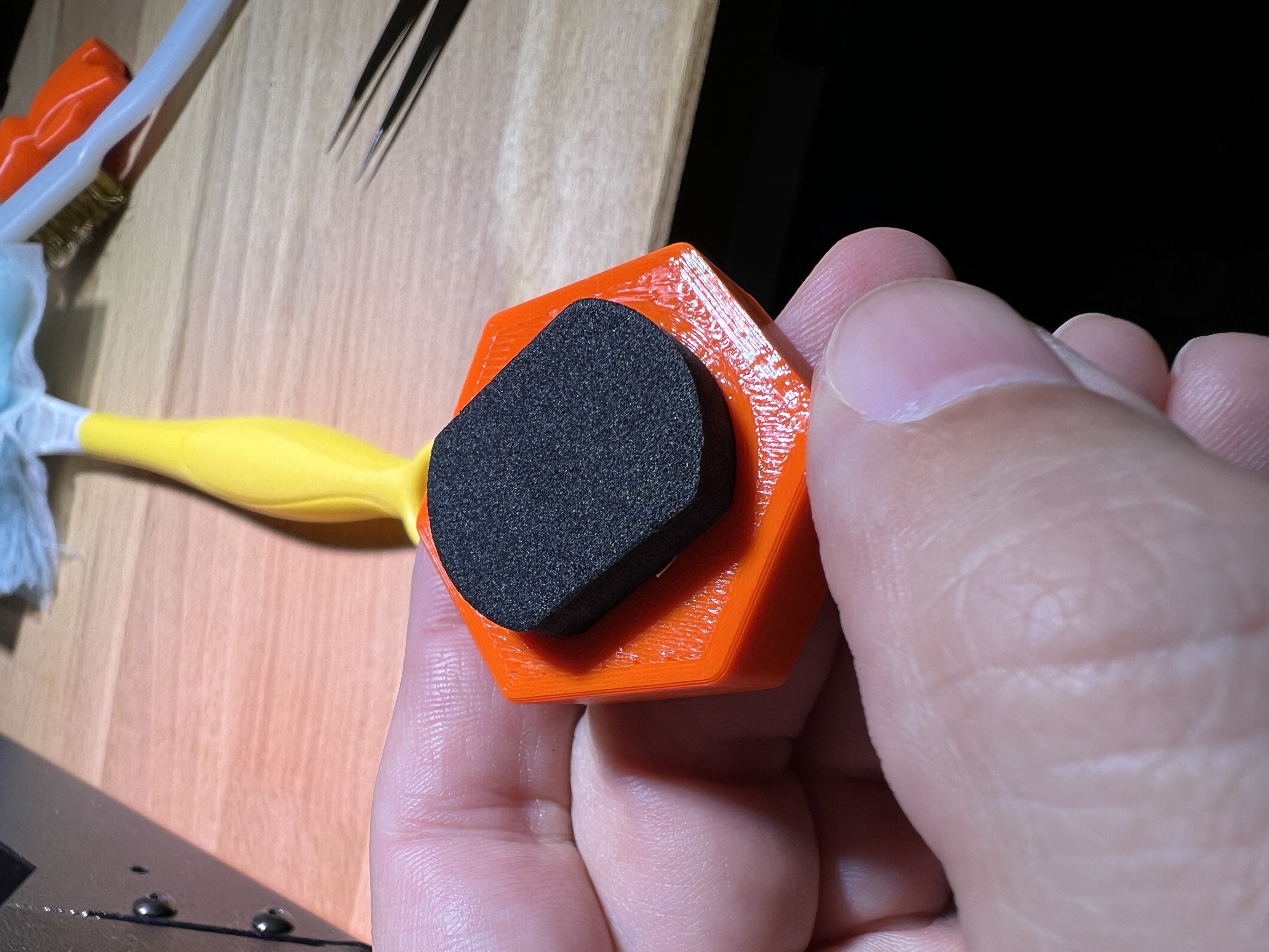 Original Prusa Enclosure - Hexagon Single Foot Bracket by promo_3d ...