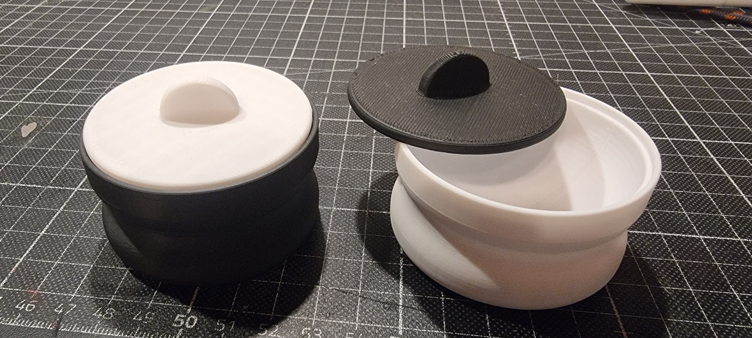 Can with lid by Tekko83 | Download free STL model | Printables.com