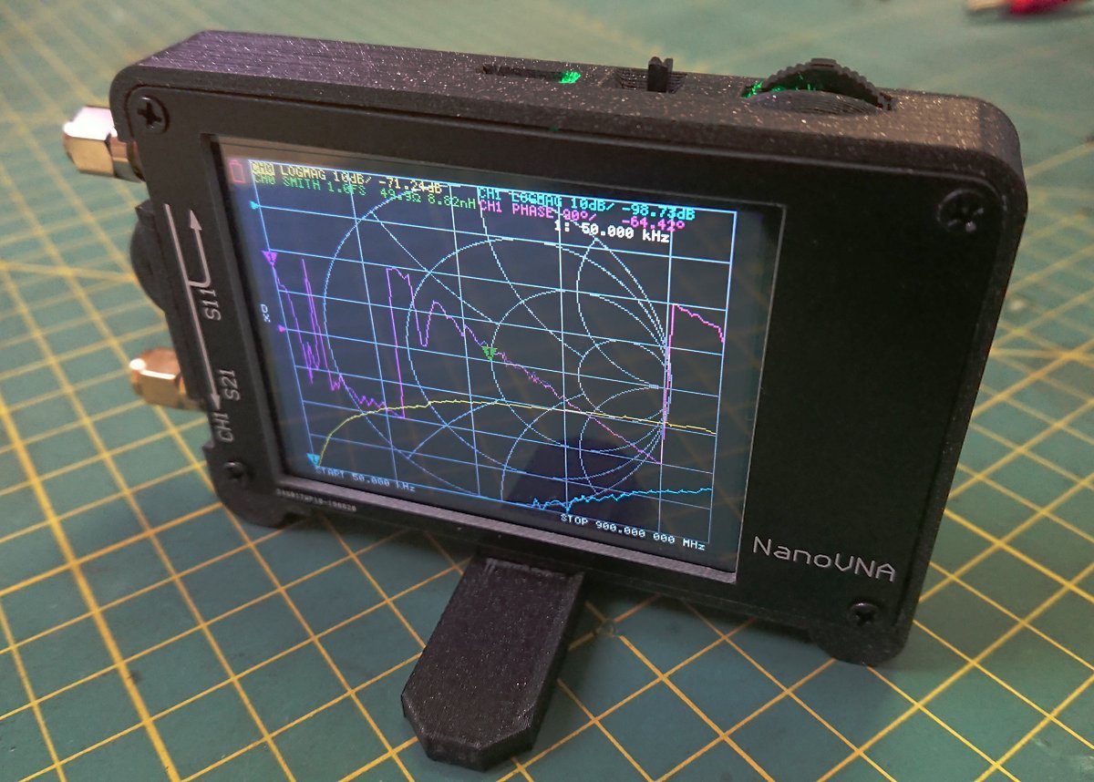 Parametric enclosure for NanoVNA by OK1HRA | Download free STL model ...