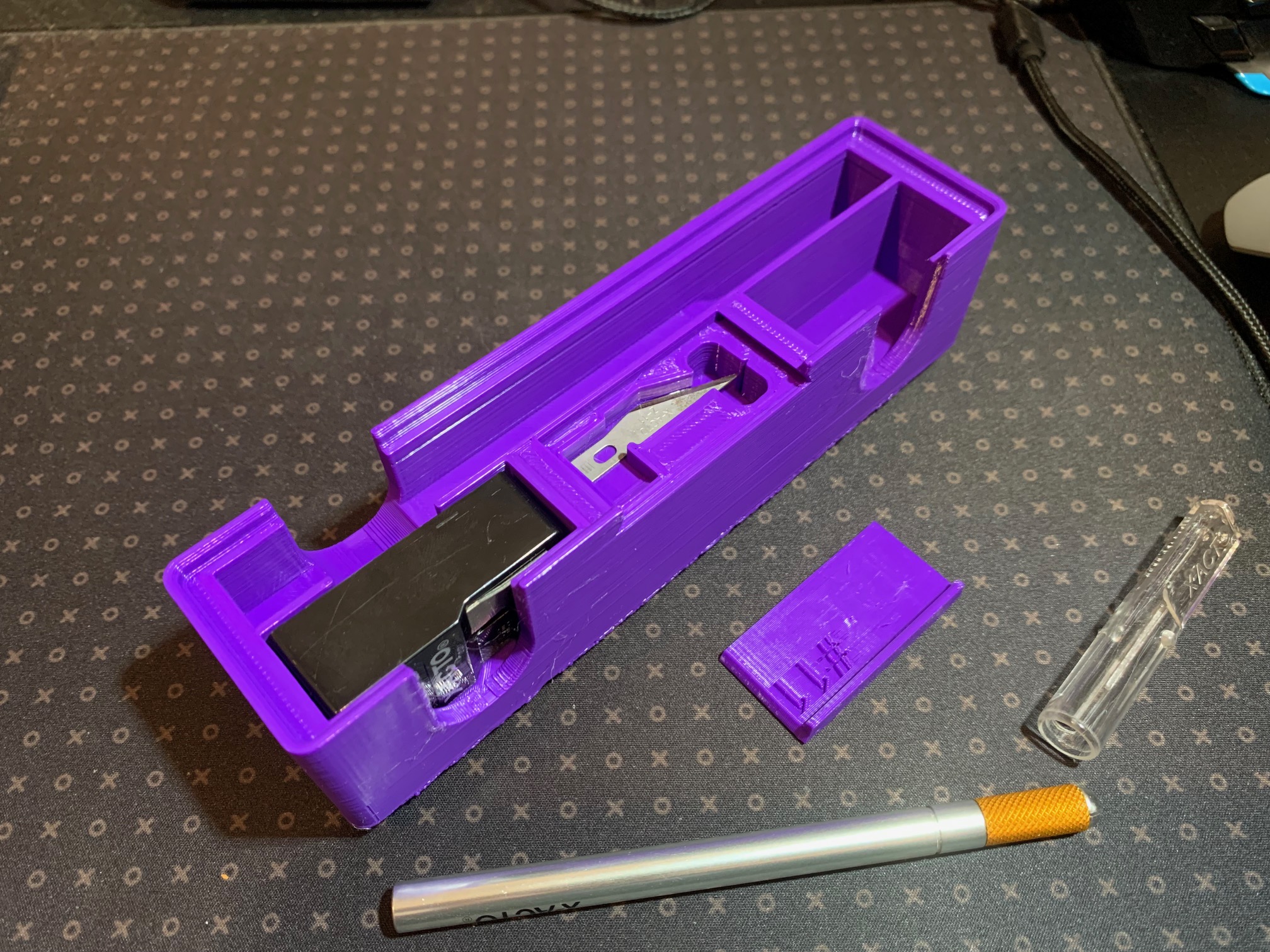 Gridfinity X-ACTO Knife Holder w Blade Storage (4x1) by the printed cow ...