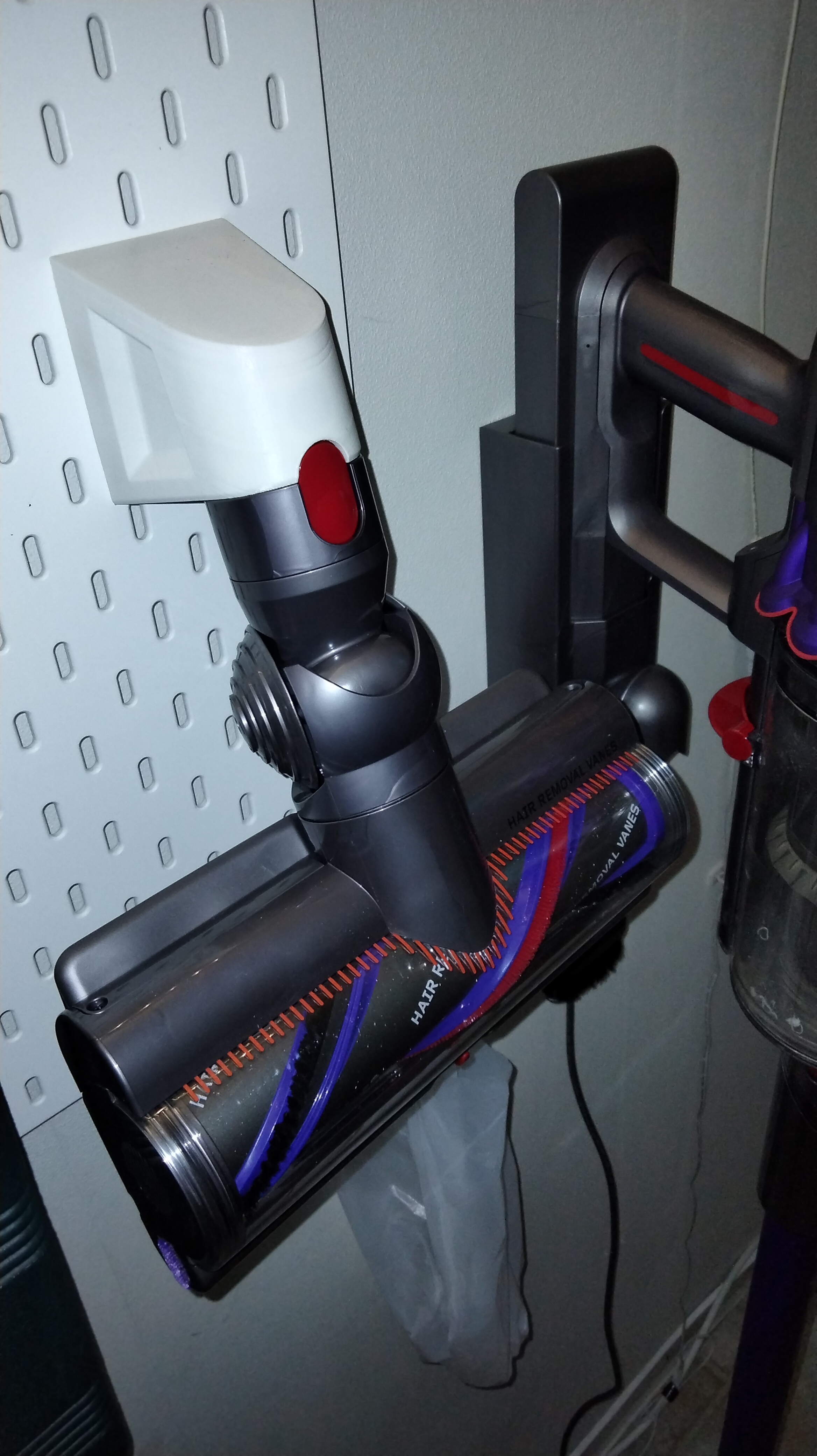 Skadis Dyson Mount por Nico | Descargar modelo STL gratuito ...
