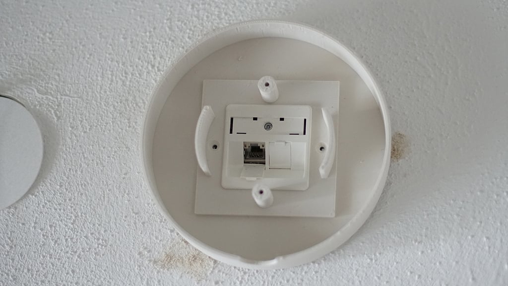 Unifi AP Lite Socket Mount RJ45 by SteffenBeck | Download free STL ...