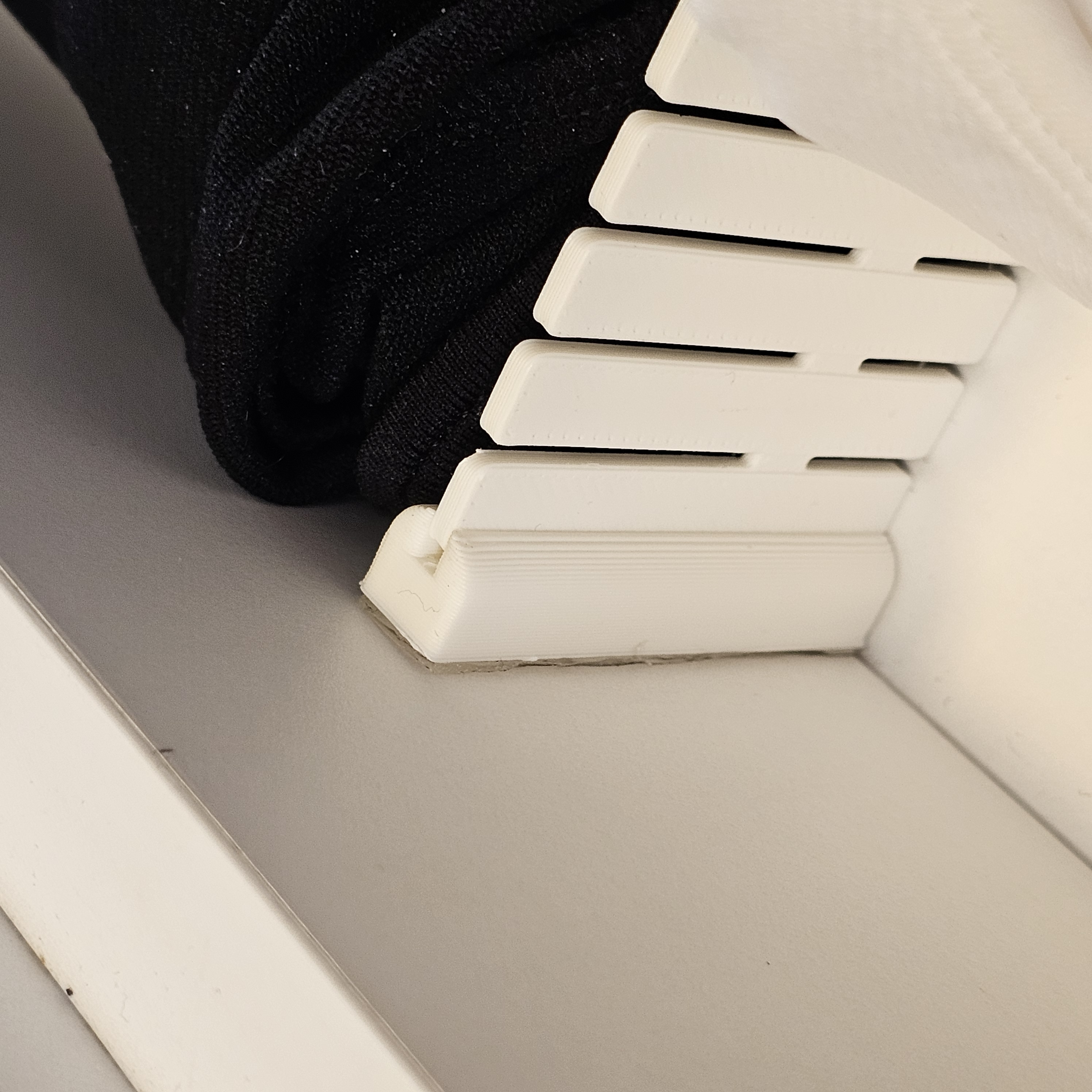 Drawer Divider with supports by betabeta | Download free STL model ...