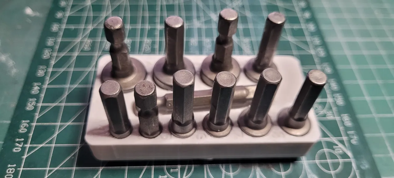 Gridfinity /Labeled Socket Organizer by Darek | Download free STL model ...