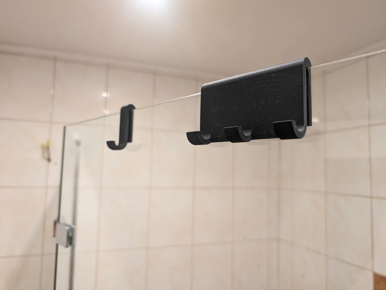 Shower triple hook by Michal Tkáč | Download free STL model ...