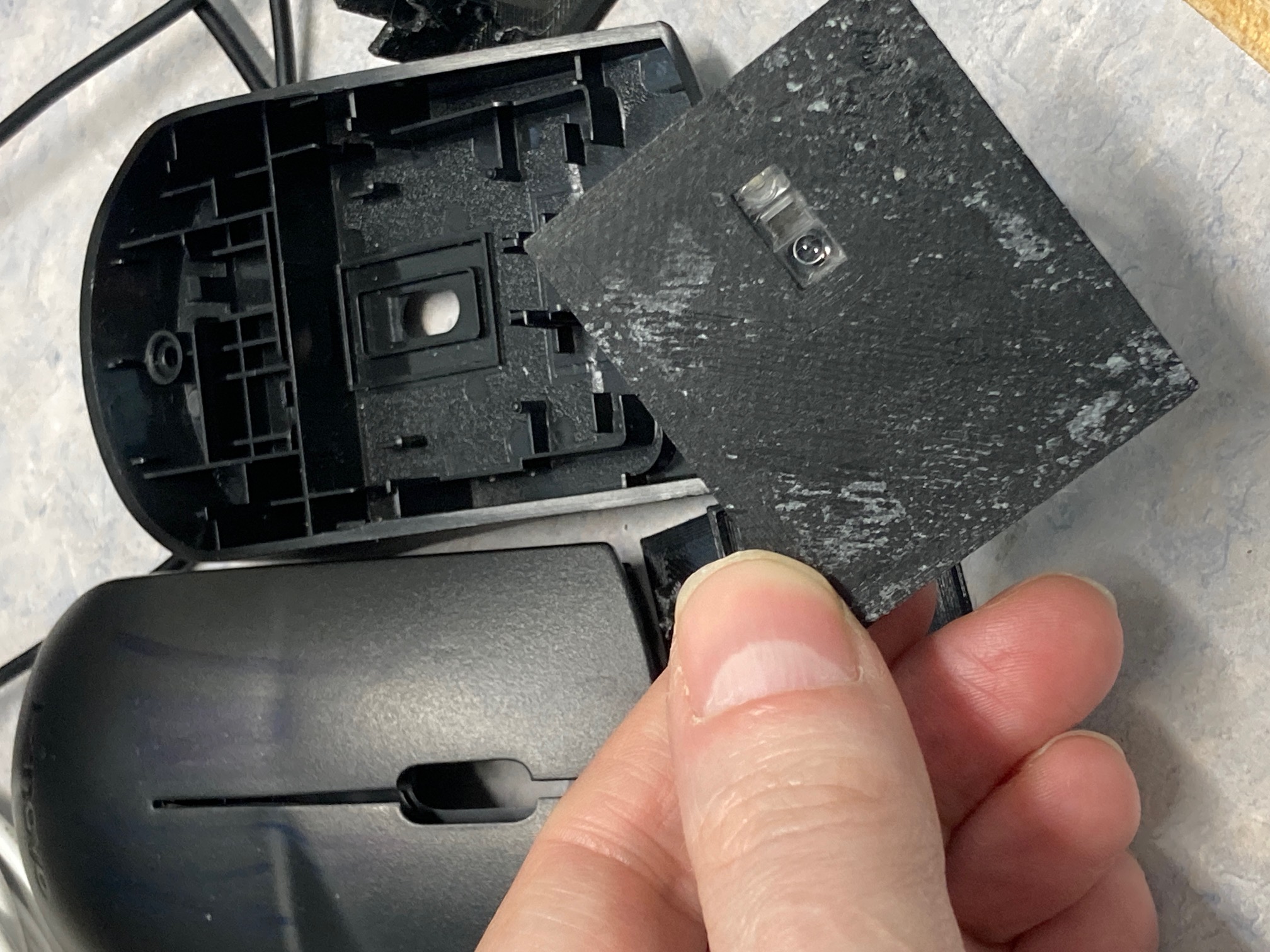 lenovo mojuuo mouse housing by chuck | Download free STL model ...