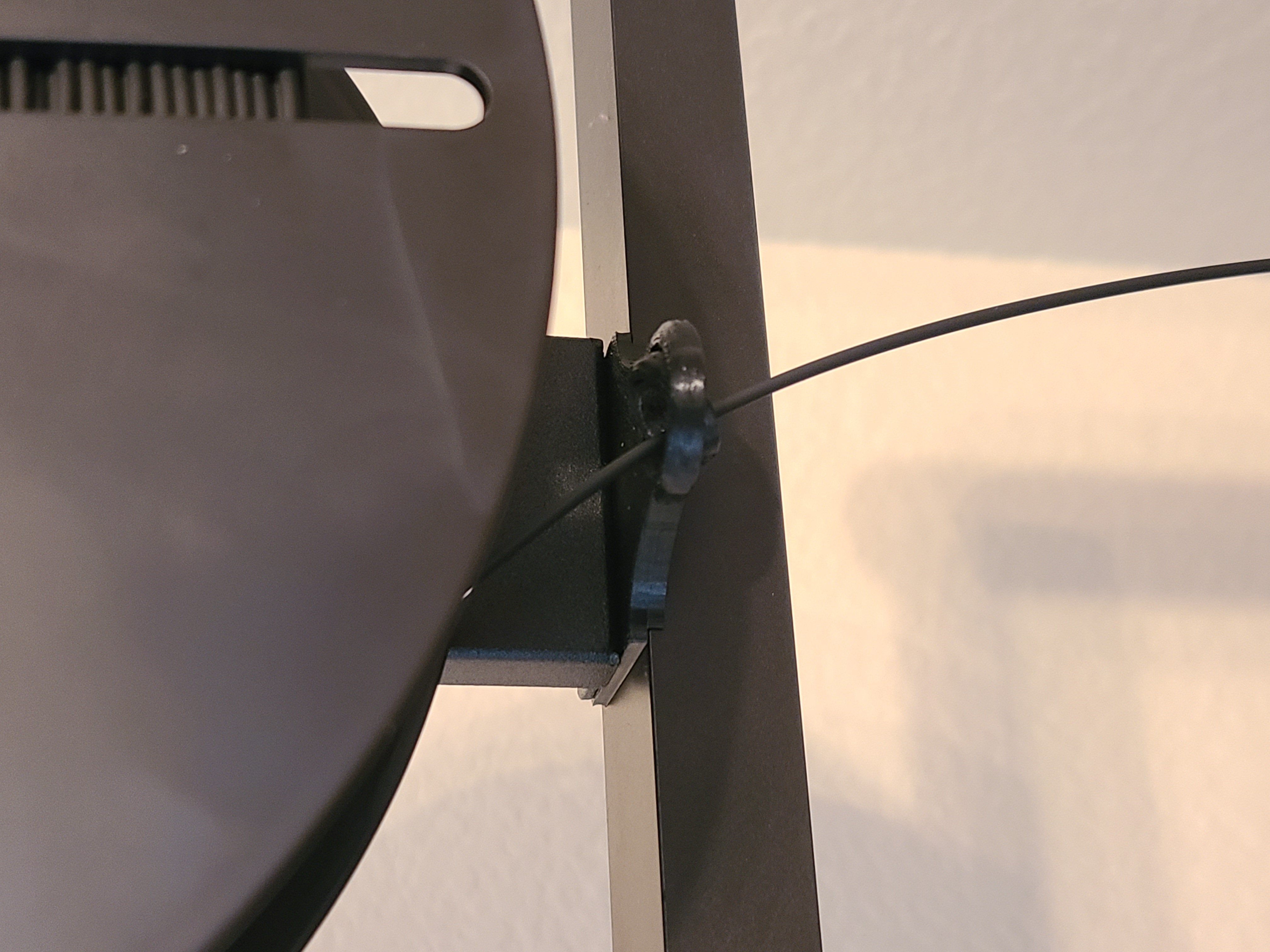 Ender 3 V3 SE Gyro Filament Guide par James Harvard | Téléchargez ...