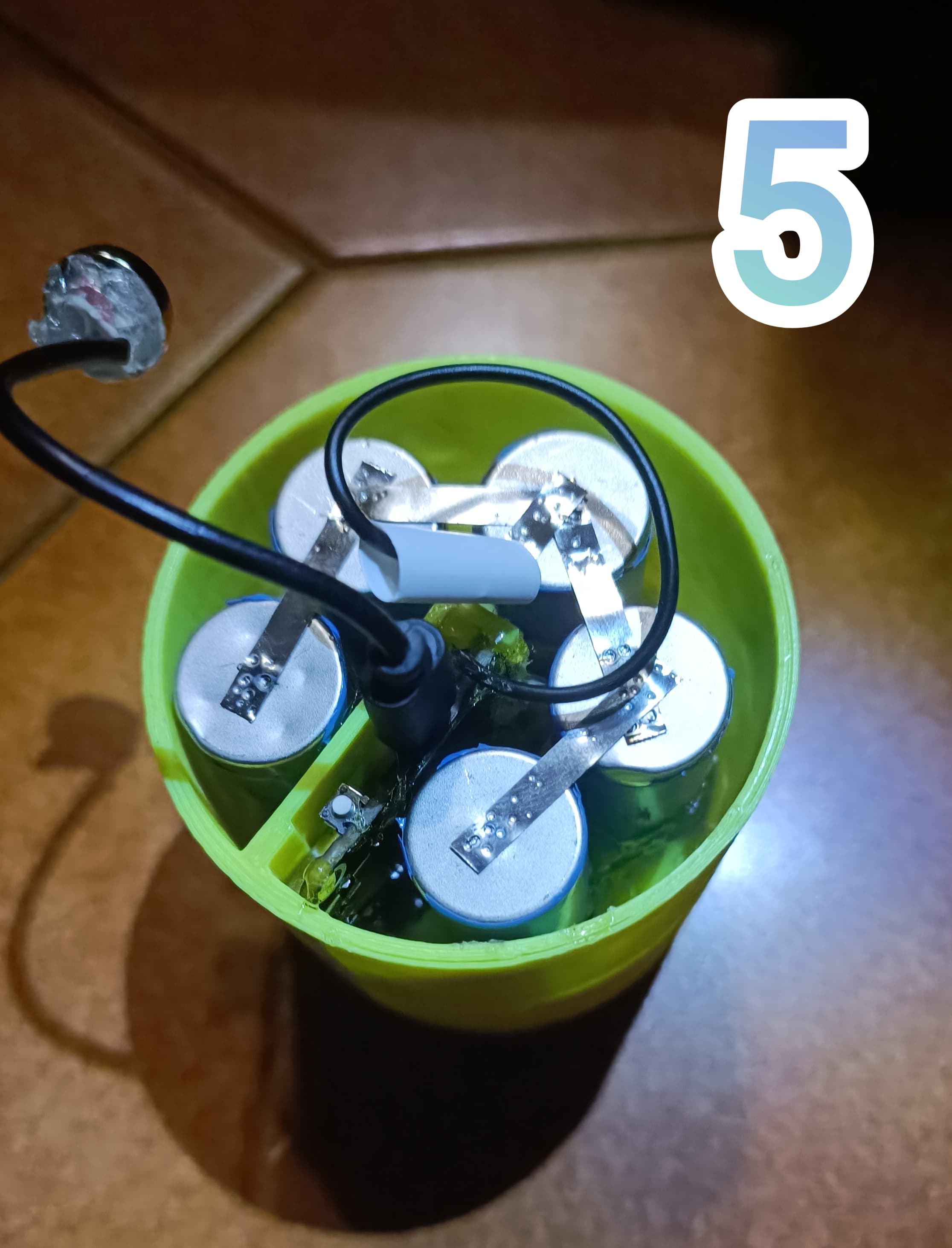 power bank fallout fusion cell by TheGrandUi | Download free STL model ...