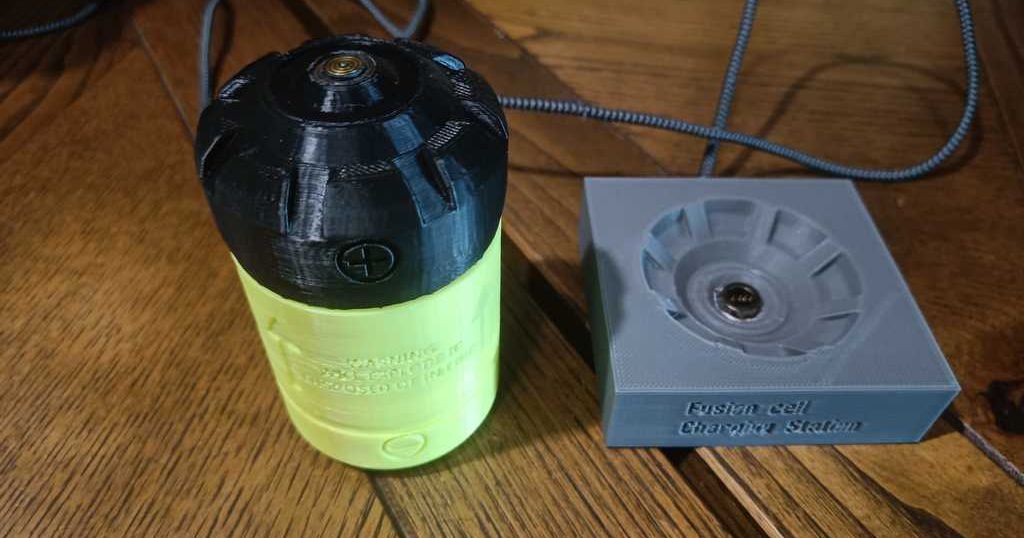 power bank fallout fusion cell by TheGrandUi | Download free STL model ...