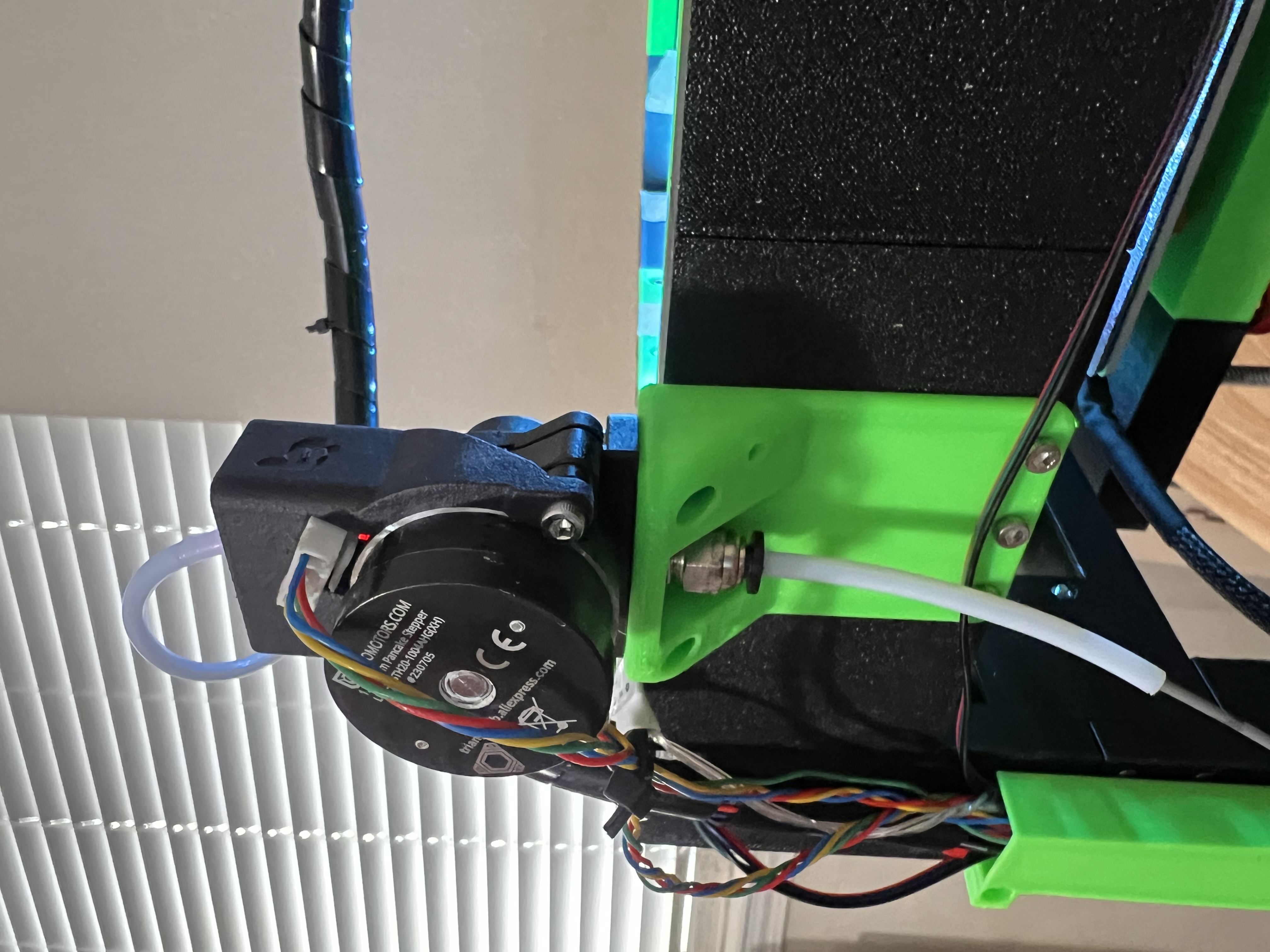 Orbiter 2.0 Extruder Mount for "The 100 v1.1" v0.4 by Chinstrap777 ...