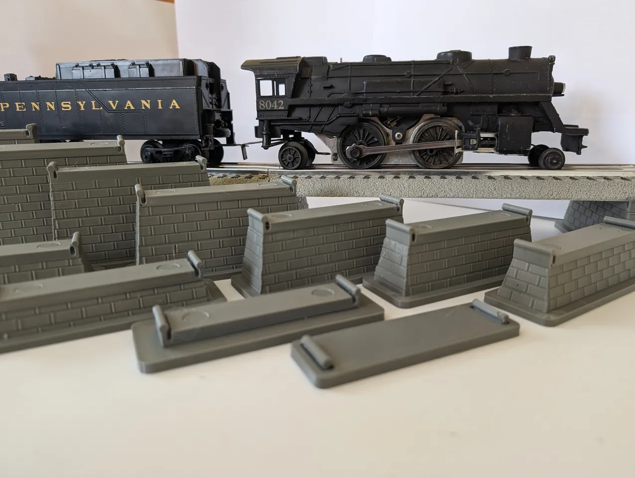 Lionel Fastrack Compatible Graduated Trestle - O Gauge Train Track ...
