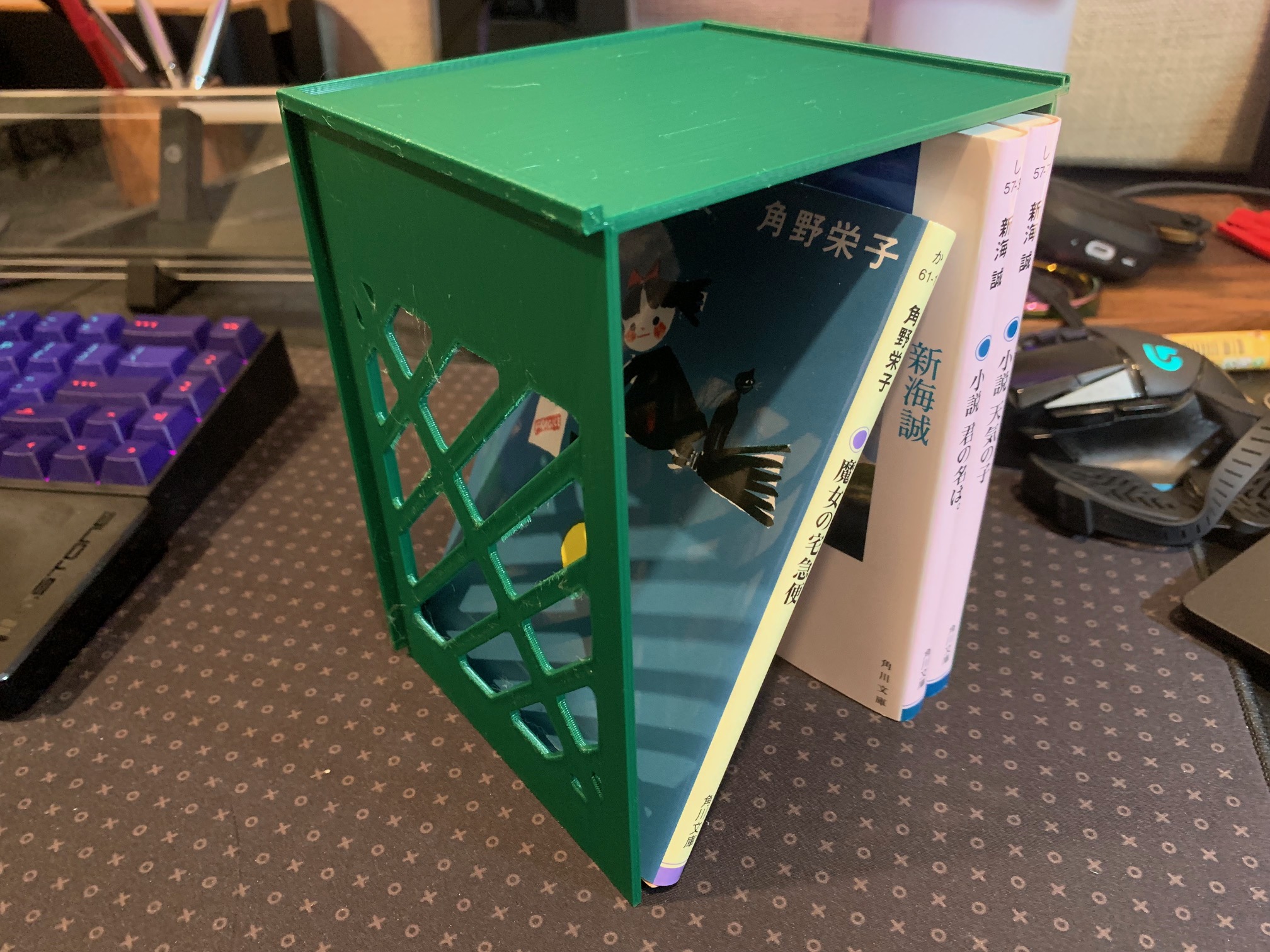 Standalone & Stackable Bookshelf (sized for 15cm-tall Bunkobon) by the ...