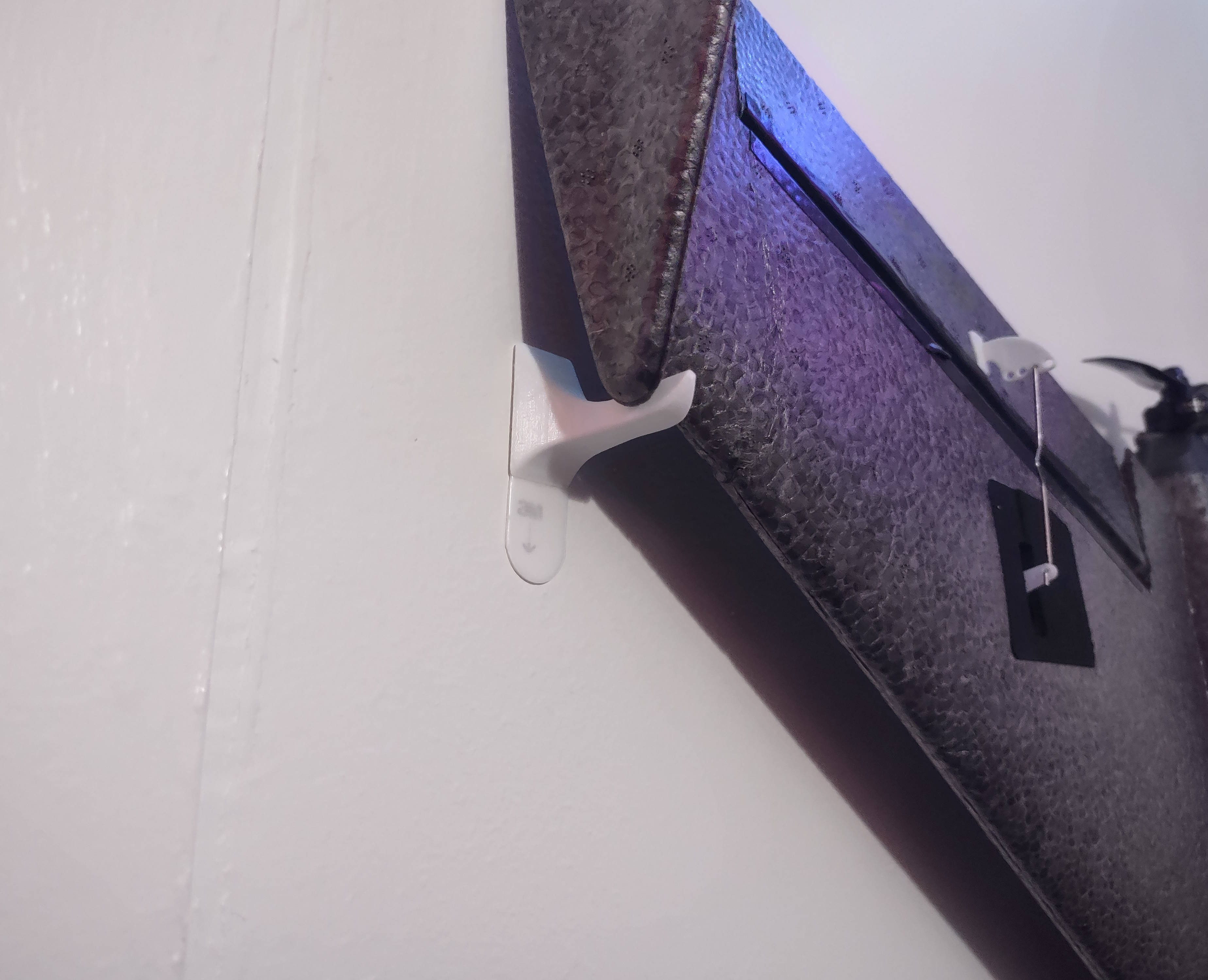 Plane Wall Mount for Heewing F01 (F-01) / Diatone Ripper by ...